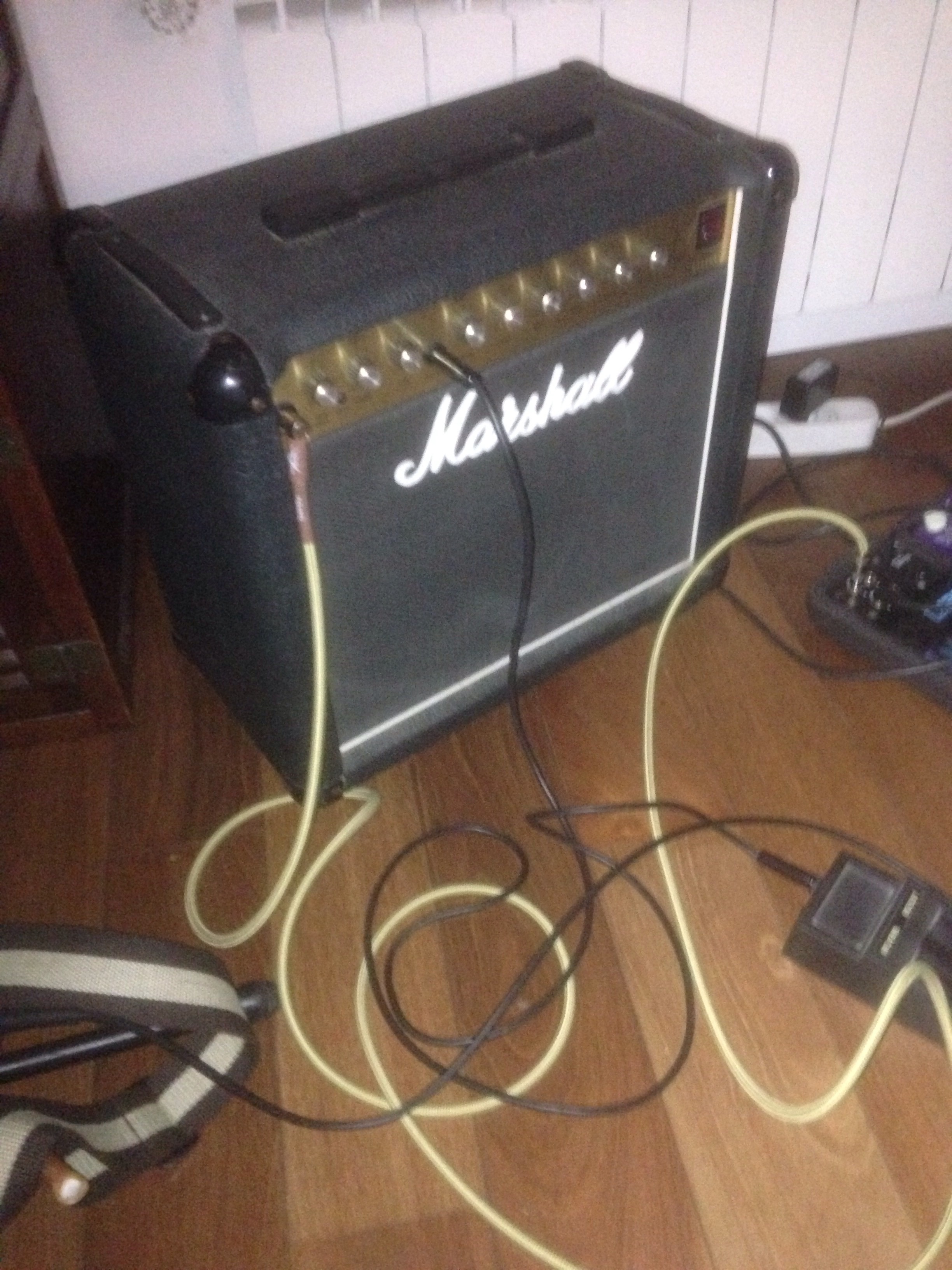 5275 Reverb 75 [1984-1991] Marshall - Audiofanzine