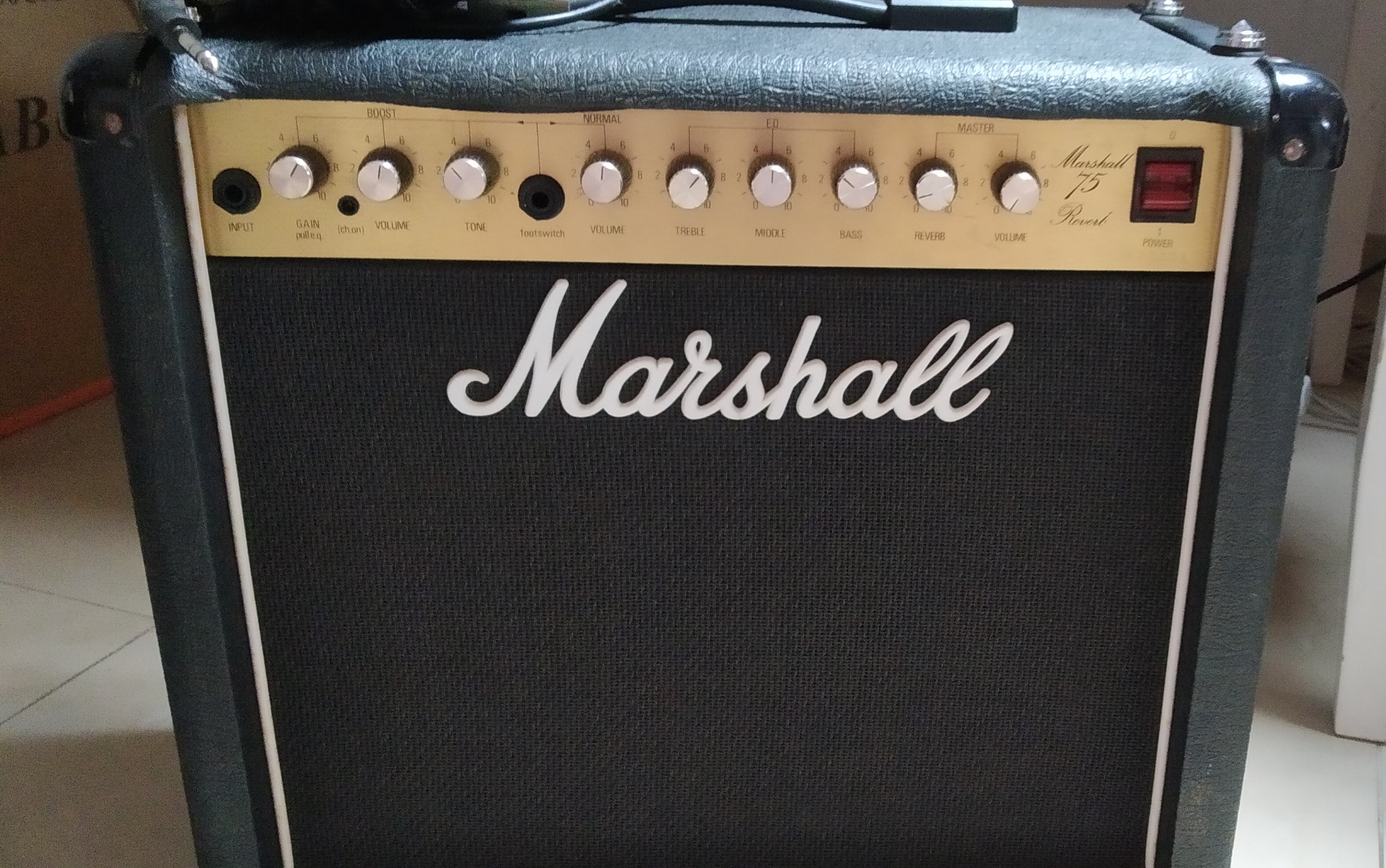 5275 Reverb 75 [1984-1991] Marshall - Audiofanzine