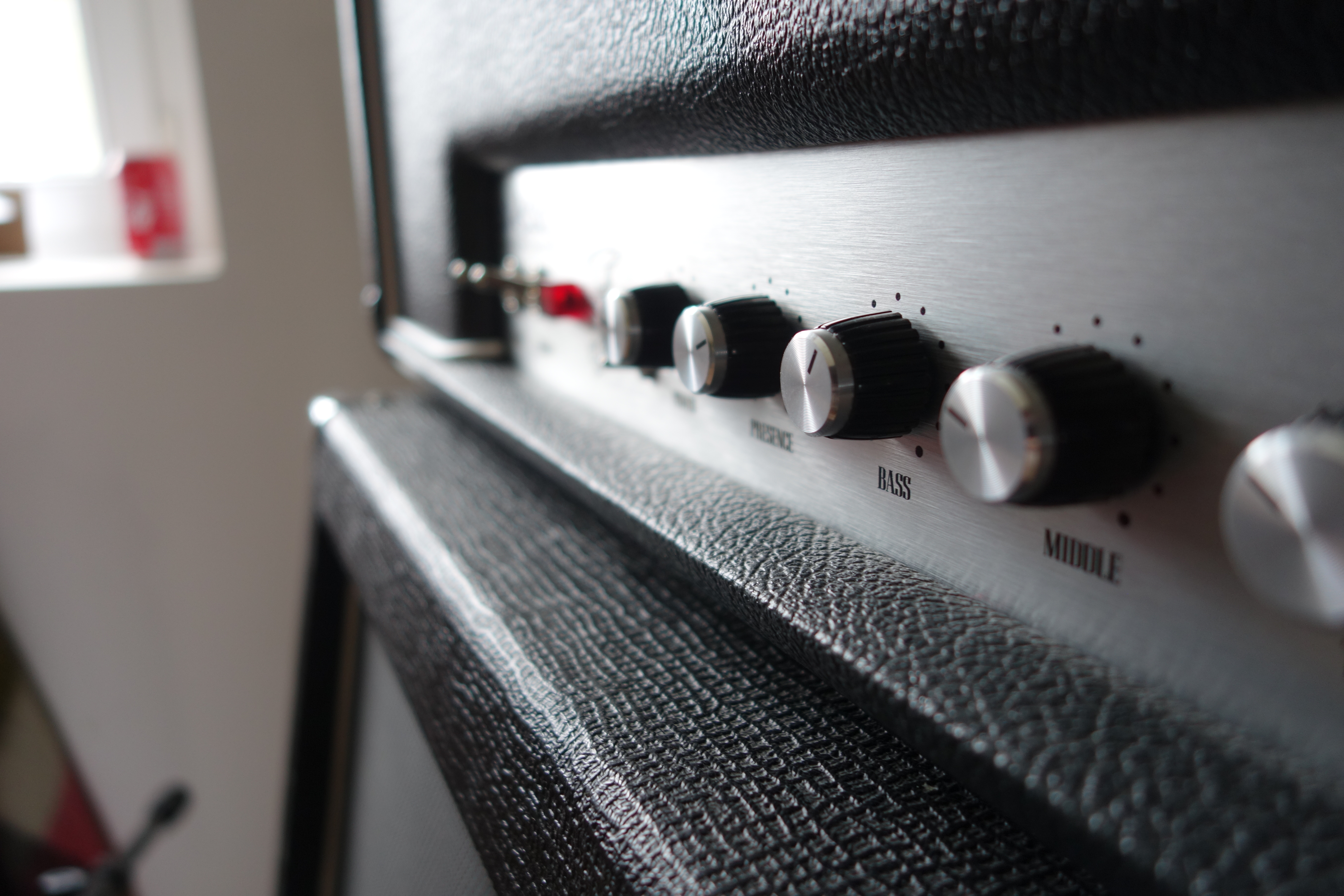 AFD100 SIGNATURE SLASH - Marshall AFD100 Signature Slash - Audiofanzine