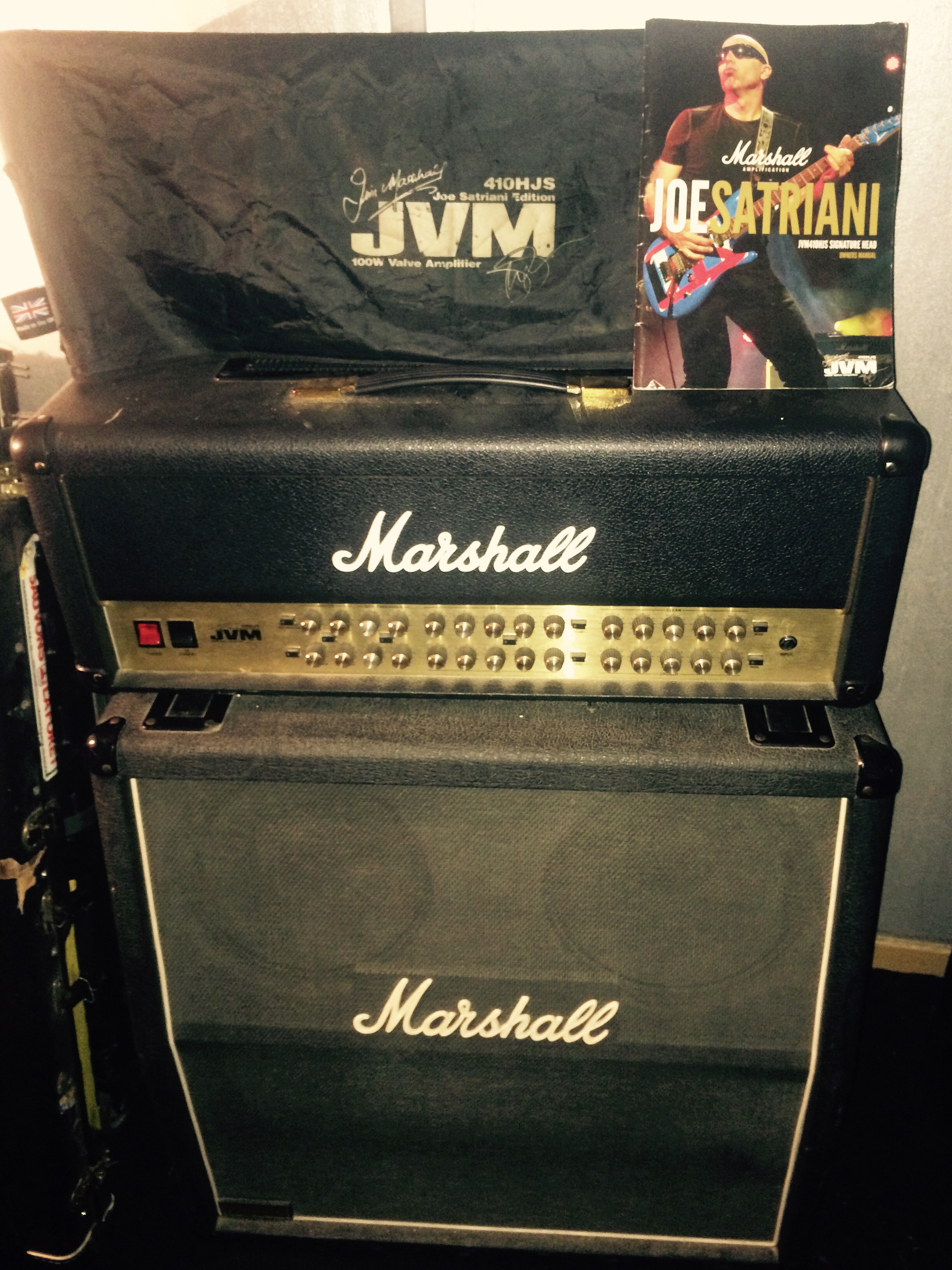 JVM410HJS Joe Satriani Edition Marshall - Audiofanzine