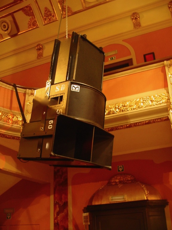 B115 - Martin Audio B115 - Audiofanzine