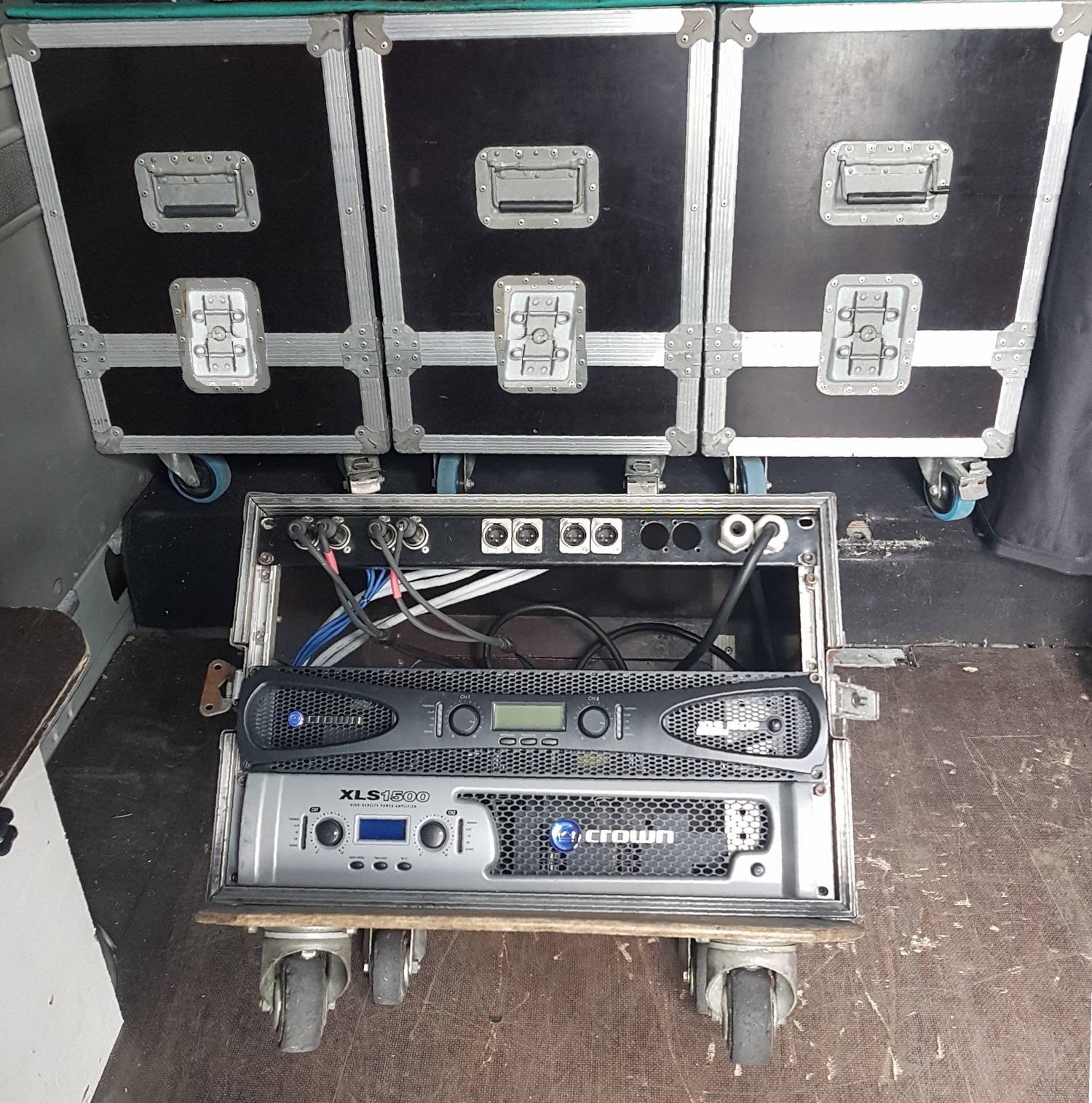 F12 - Martin Audio F12 - Audiofanzine