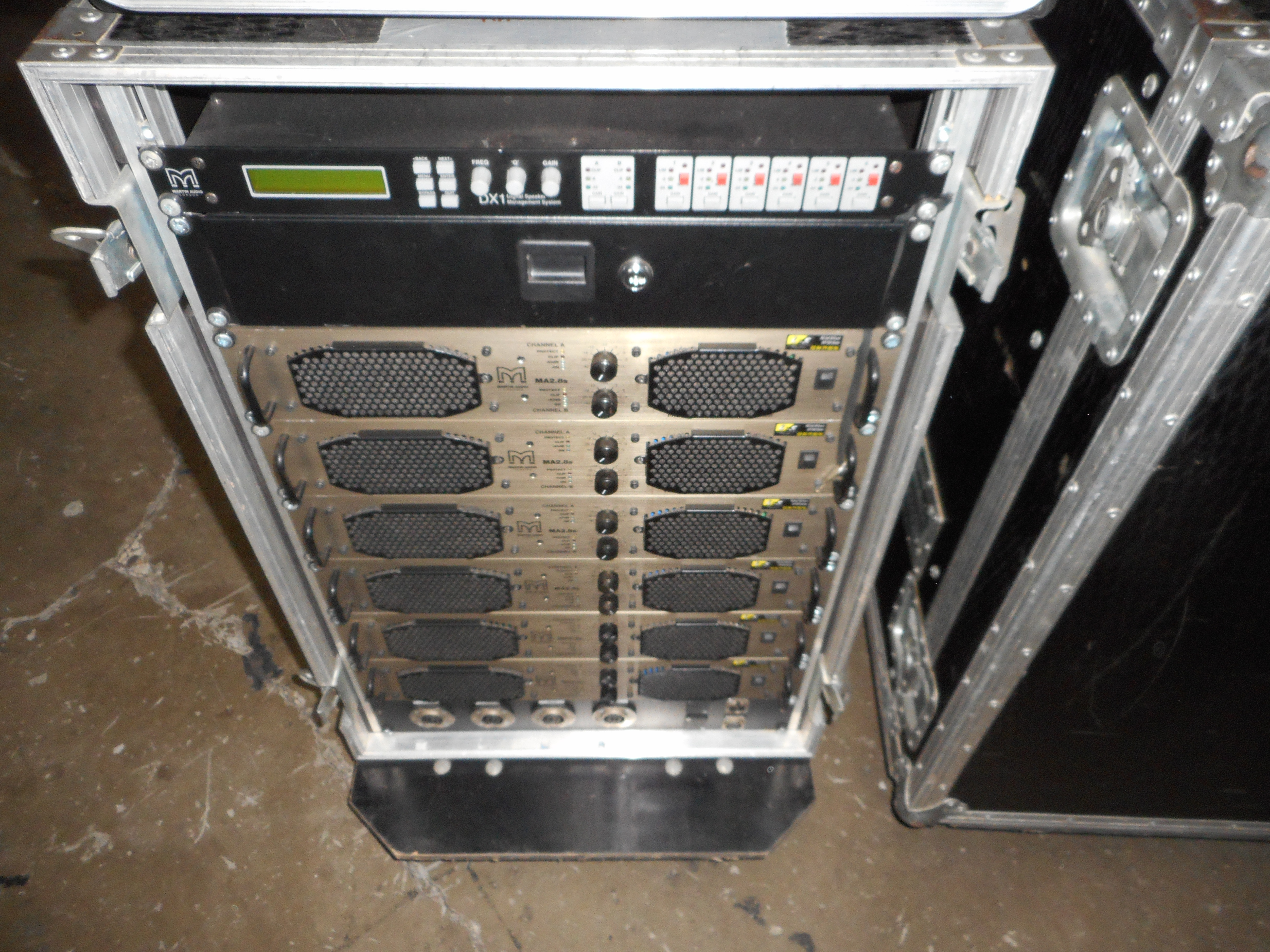 W8LC - Martin Audio W8LC - Audiofanzine