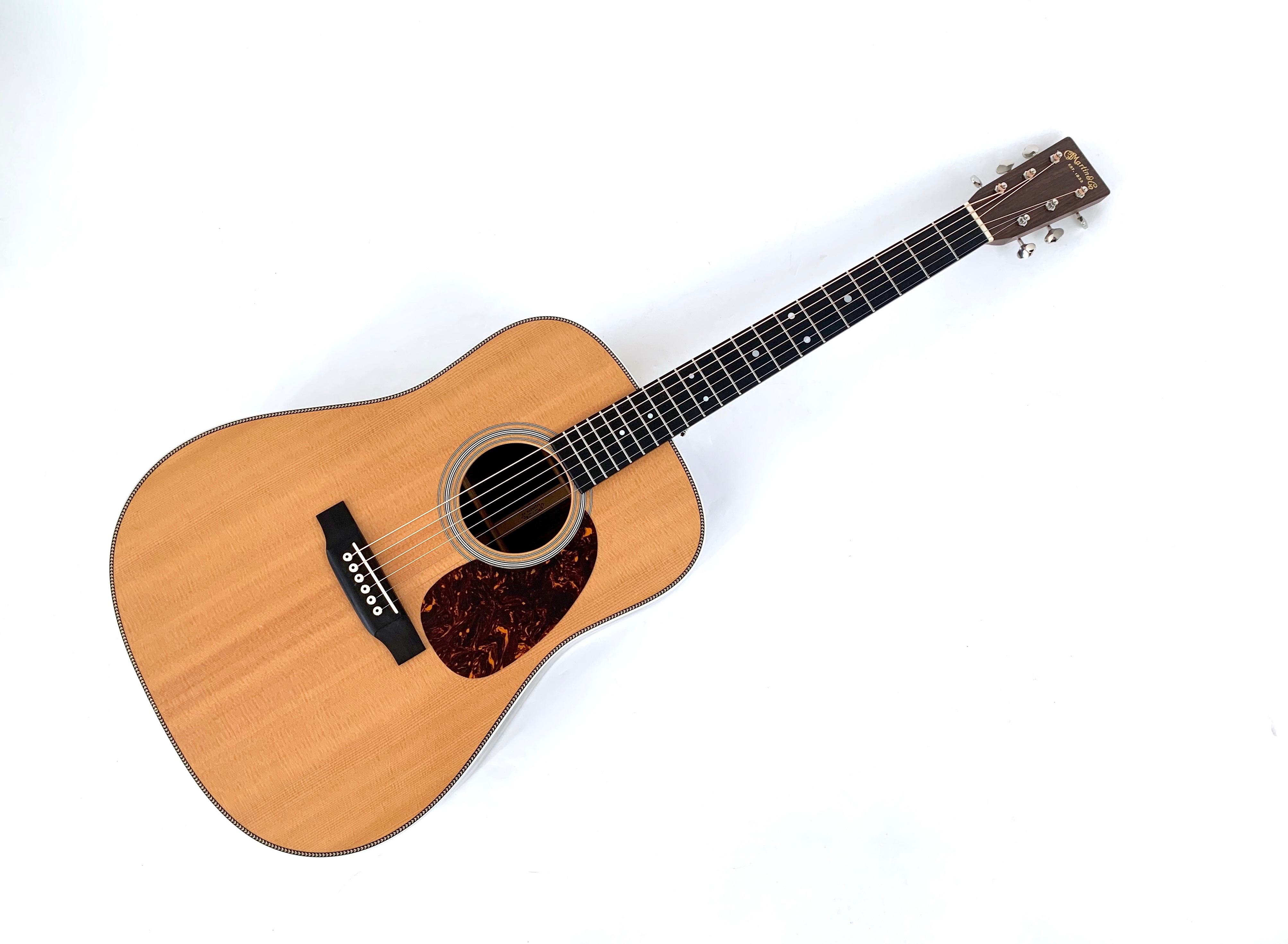 Martin HD-28 Standard 2011 Natural (Ile-de-France) - Audiofanzine
