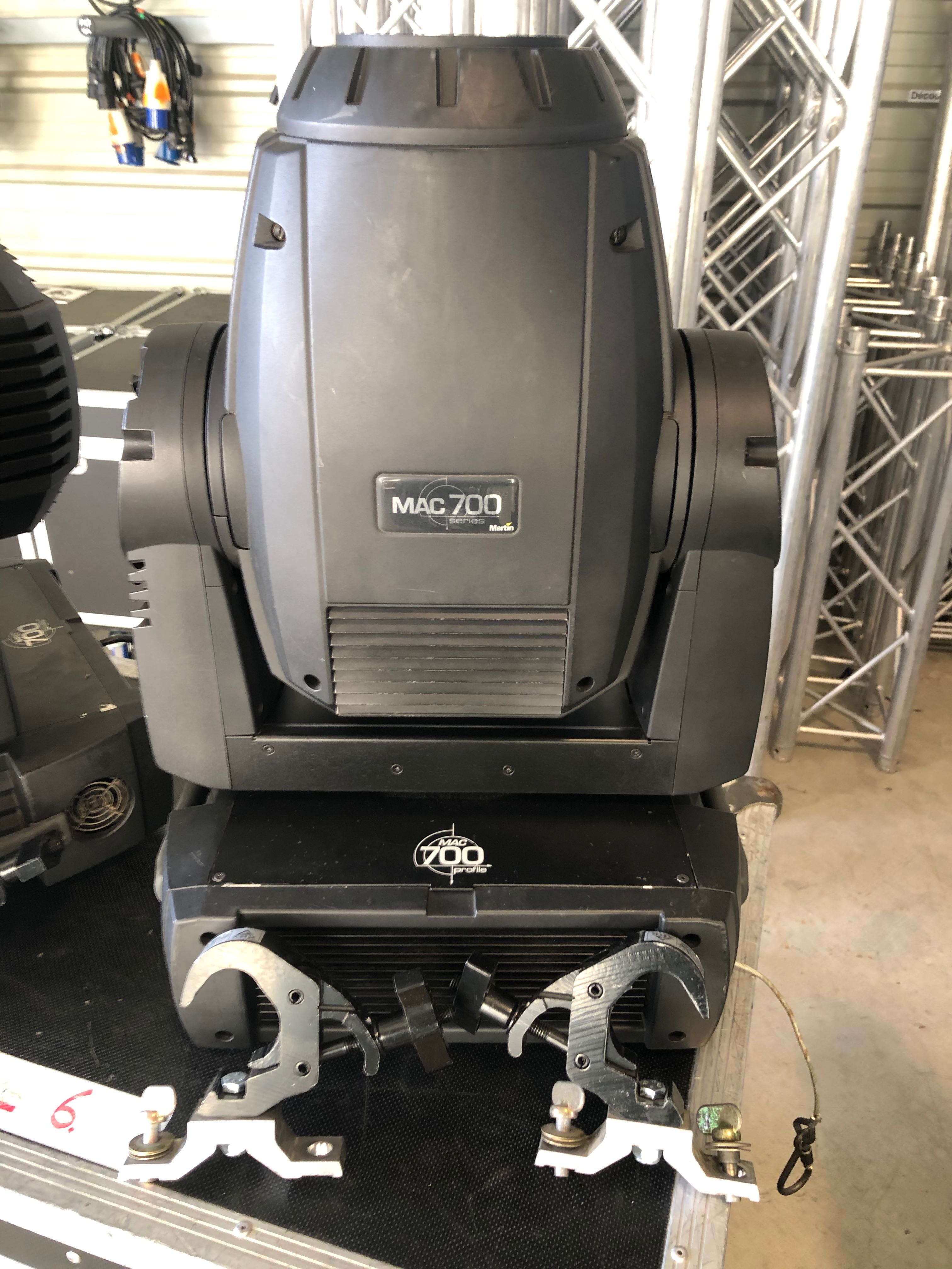 MAC 700 Profile - Martin MAC 700 Profile - Audiofanzine