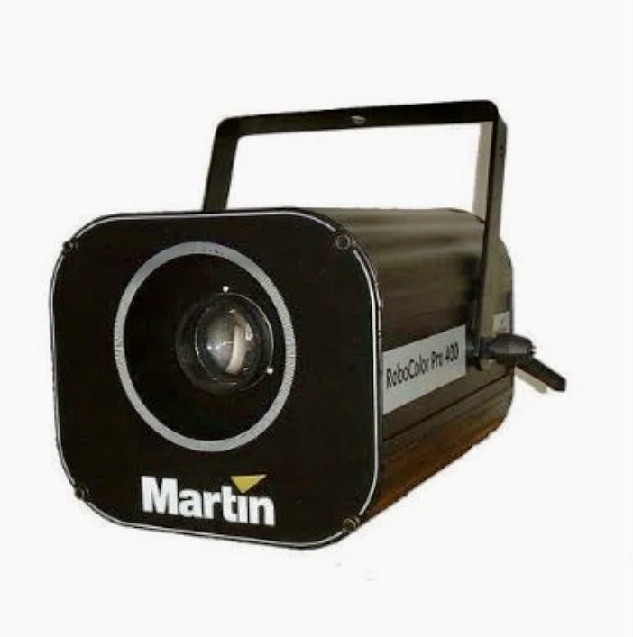RoboColor Pro 400 - Martin RoboColor Pro 400 - Audiofanzine