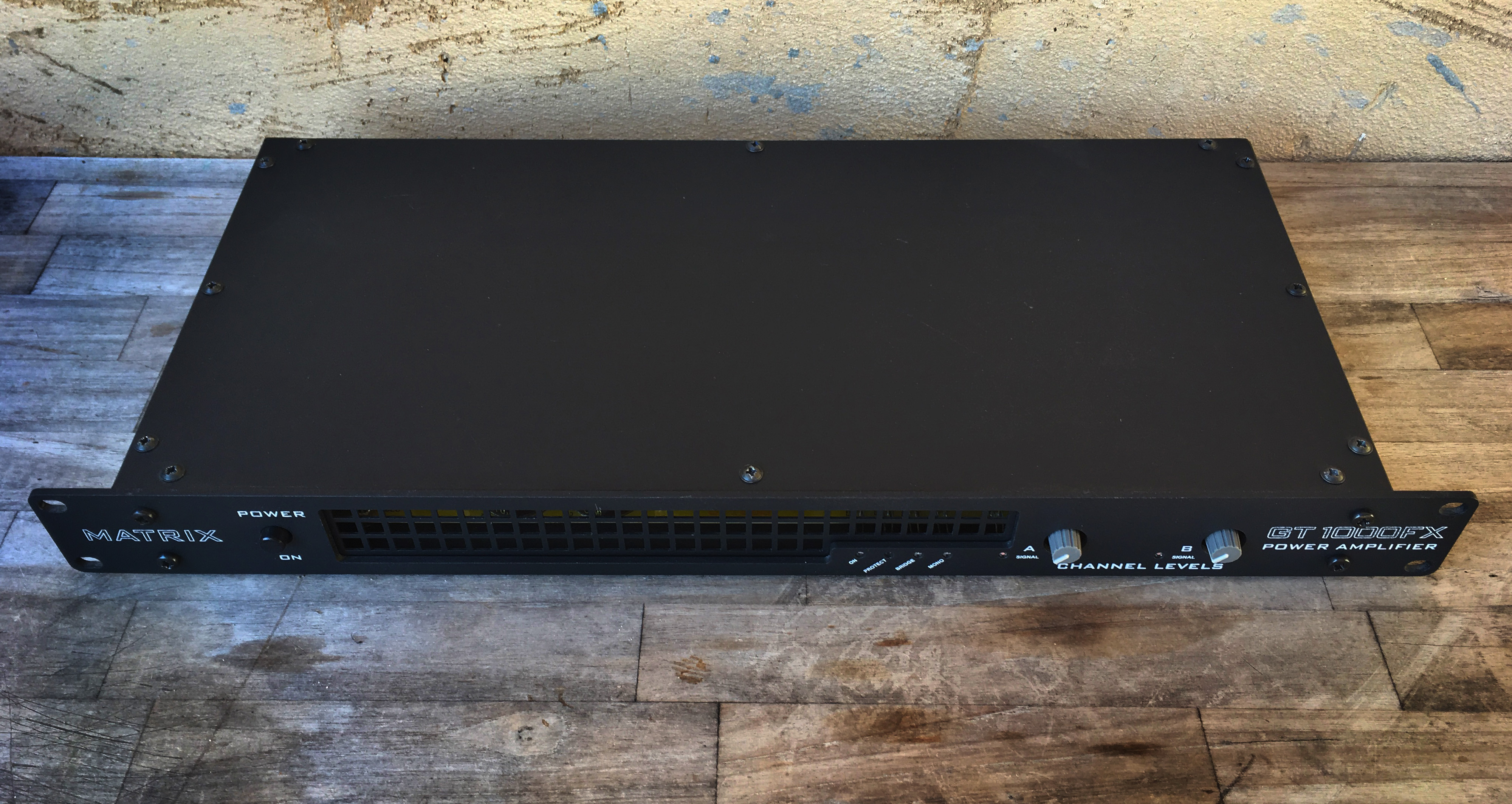 GT1000FX 1U - Matrix Amplification GT1000FX 1U - Audiofanzine