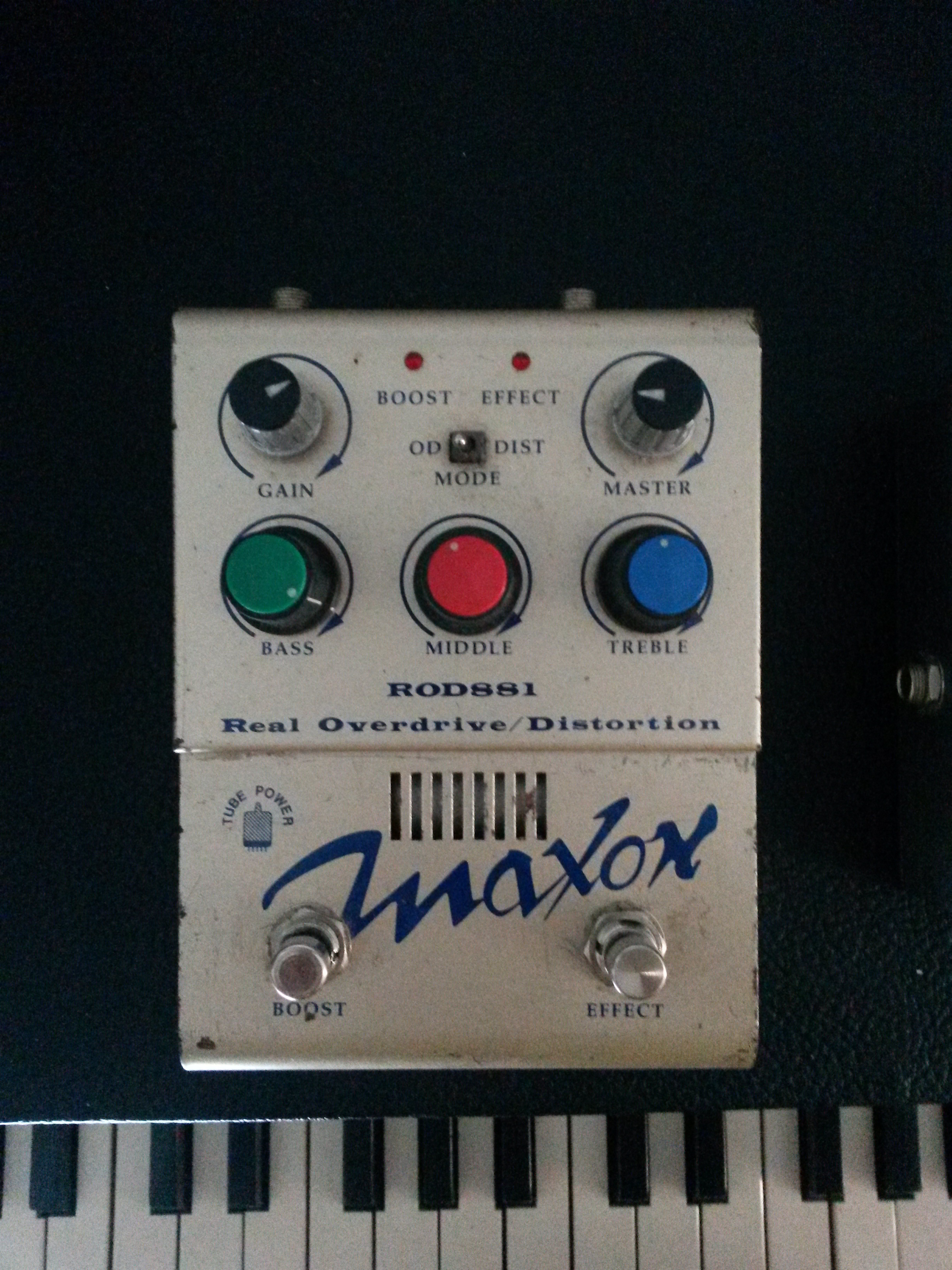 ROD-881 Real Overdrive / Distortion Maxon - Audiofanzine