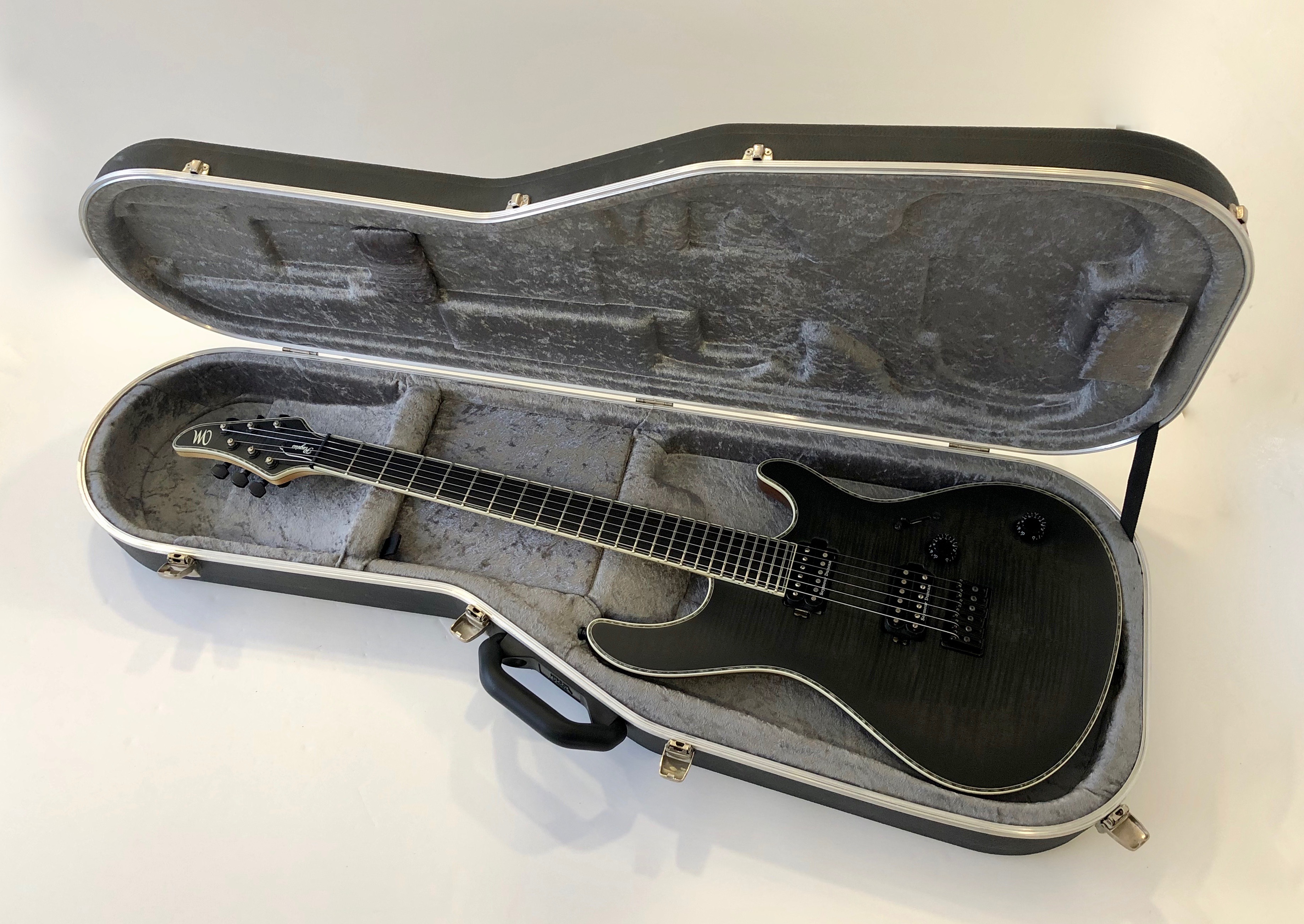 Regius 6 - Mayones Regius 6 - Audiofanzine