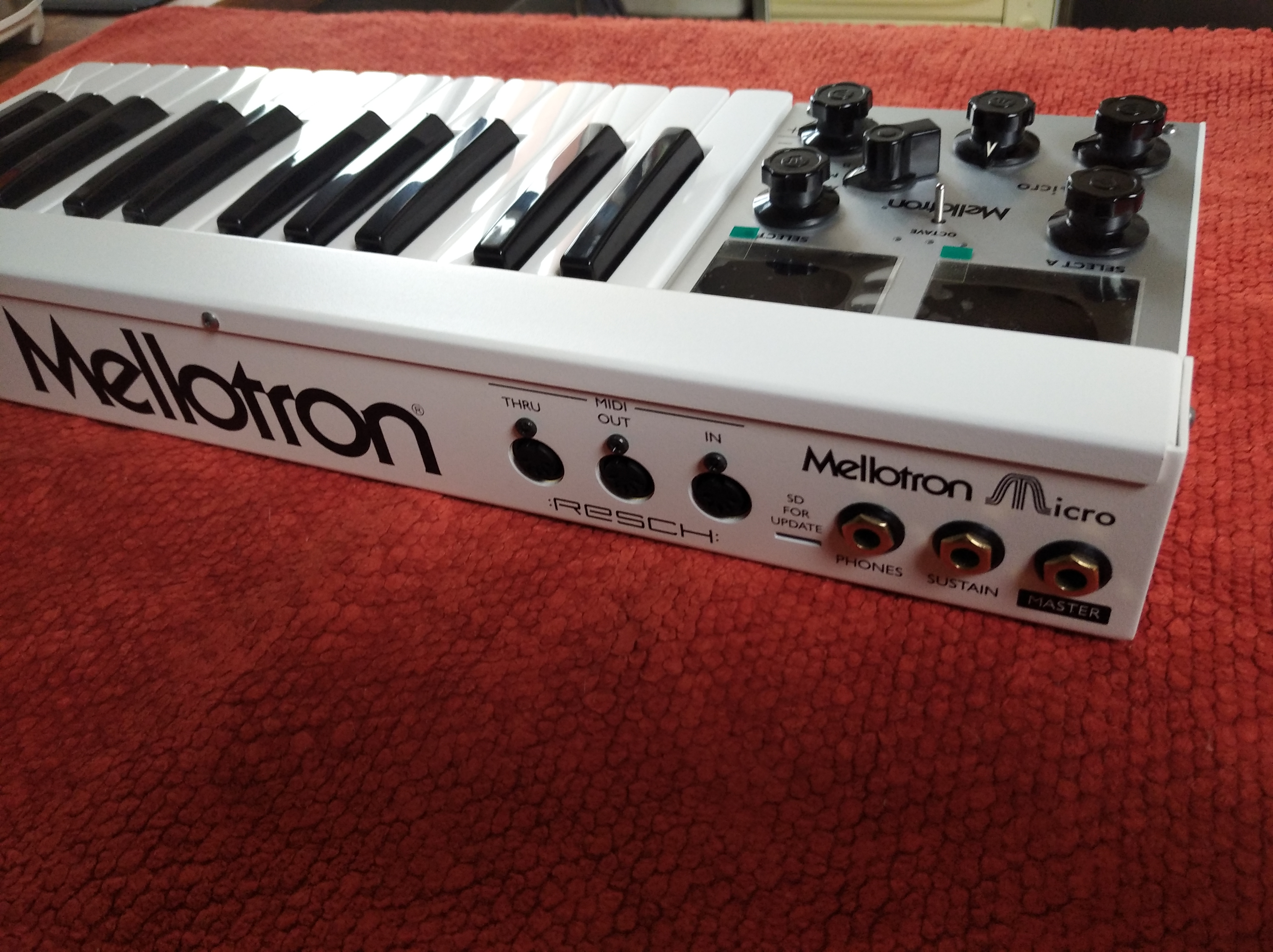 M4000D Micro - Mellotron M4000D Micro - Audiofanzine