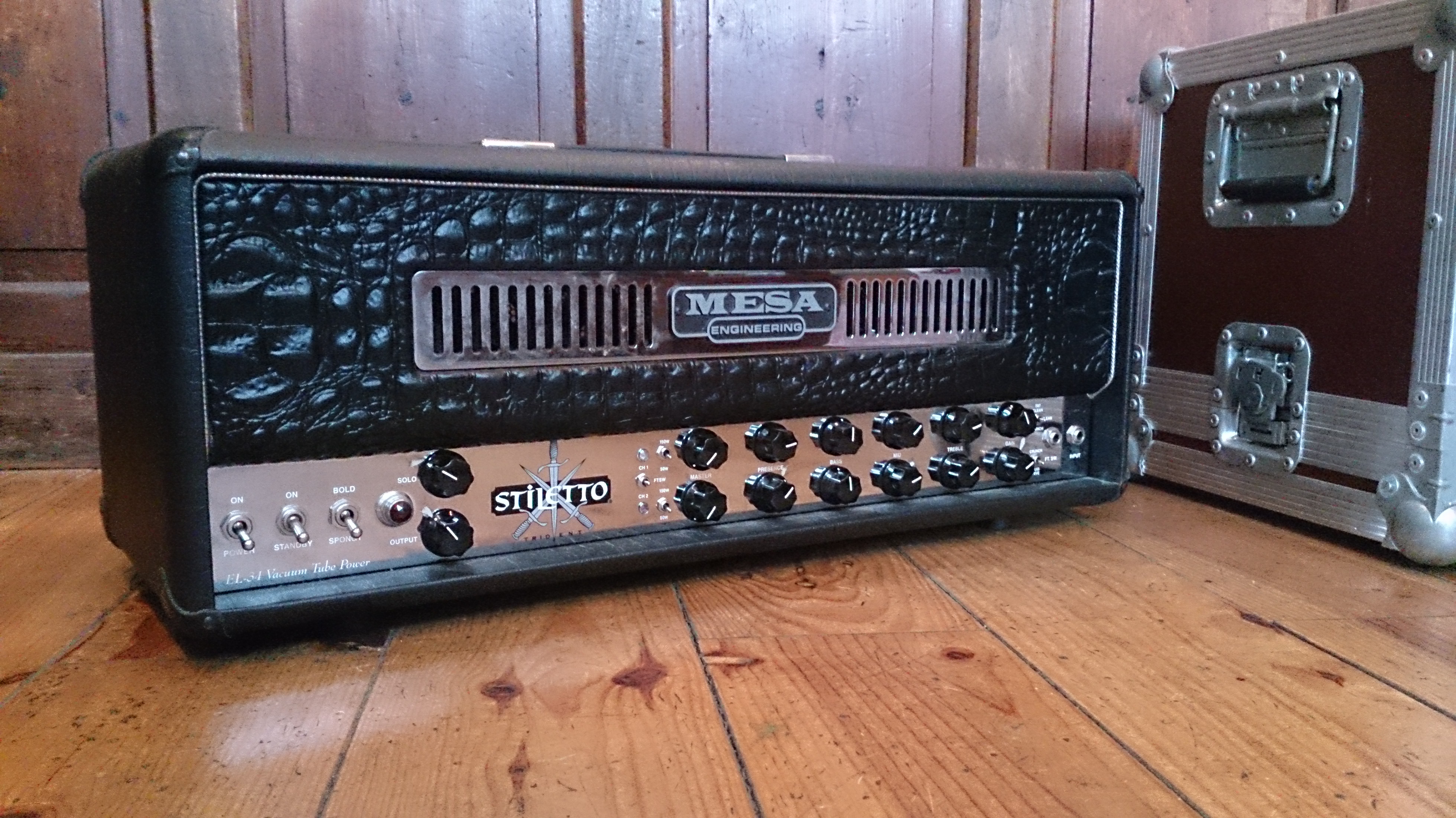 STILETTO TRIDENT HEAD - Mesa Boogie Stiletto Trident Head - Audiofanzine