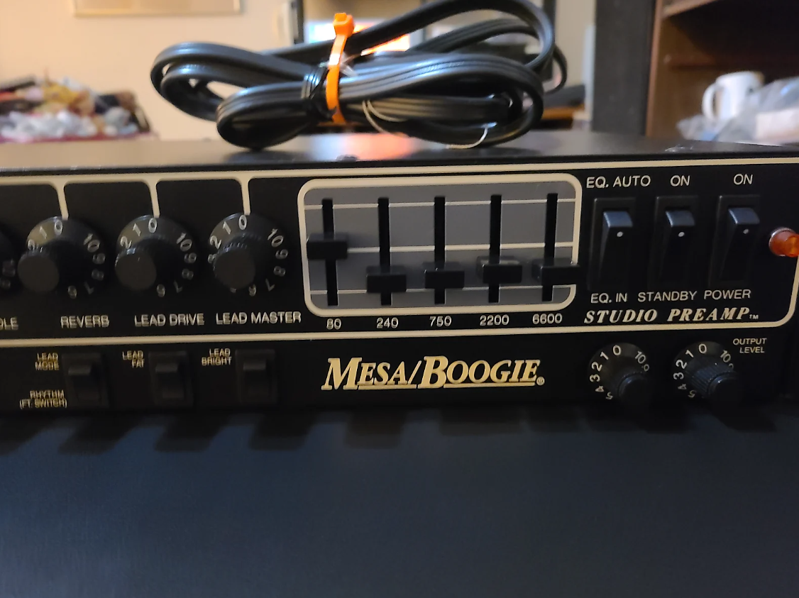 Studio Preamp - Mesa Boogie Studio Preamp - Audiofanzine