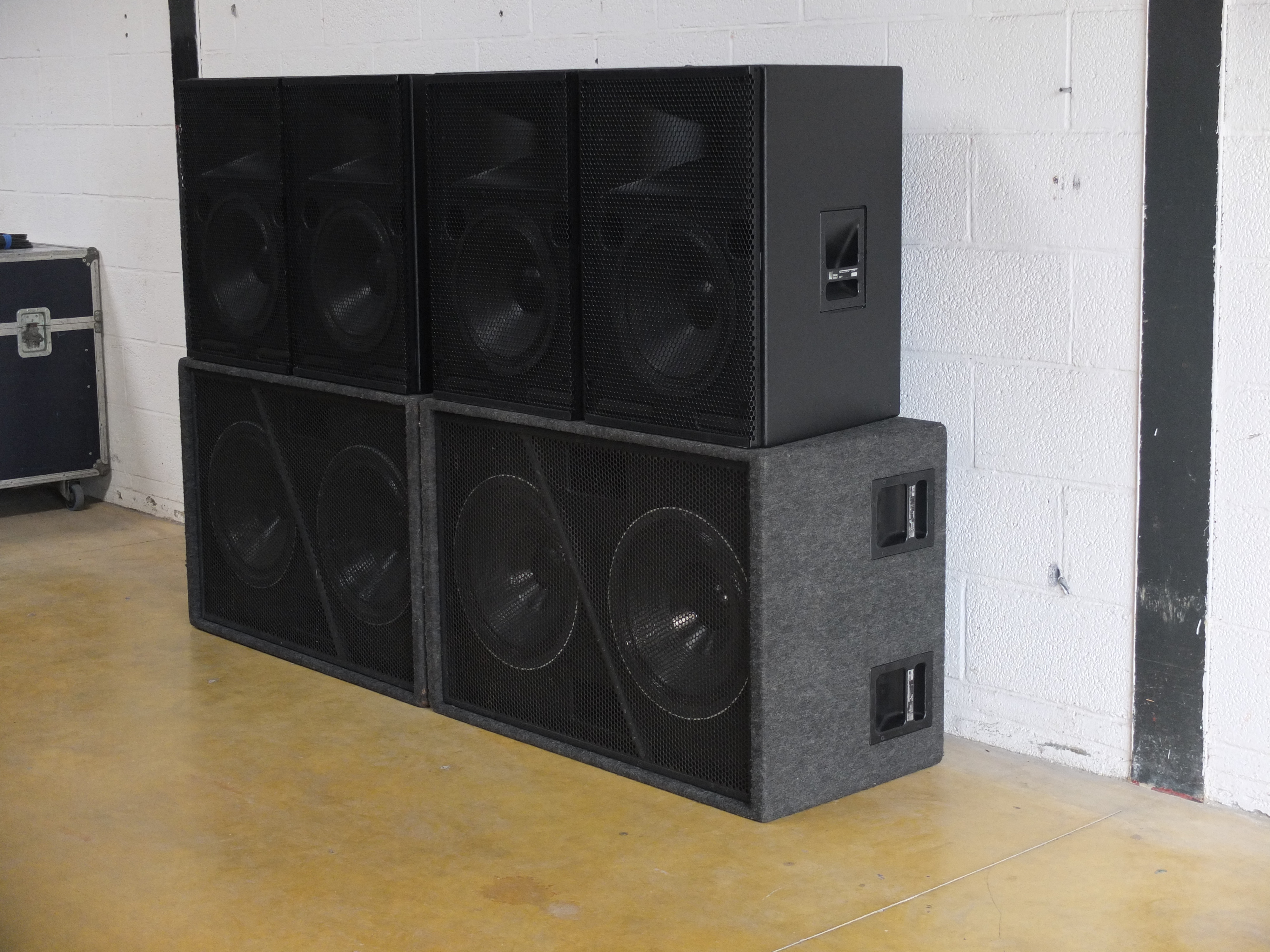 Meyer Sound CQ1 image (#954578) - Audiofanzine