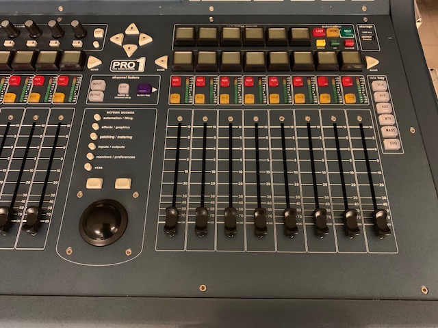 PRO1 - Midas PRO1 - Audiofanzine