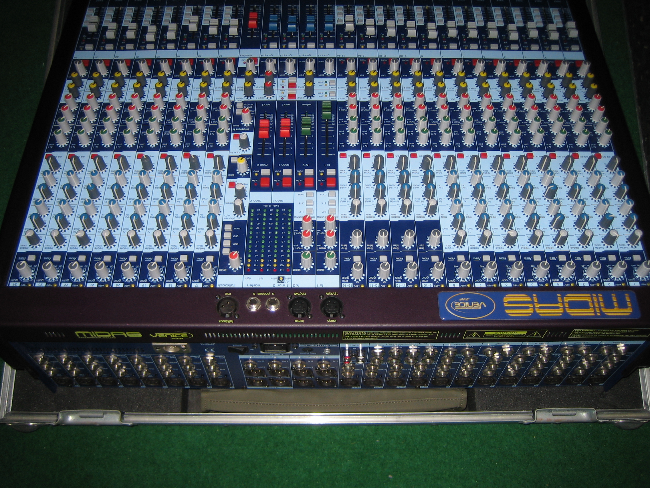 Venice 240 - Midas Venice 240 - Audiofanzine