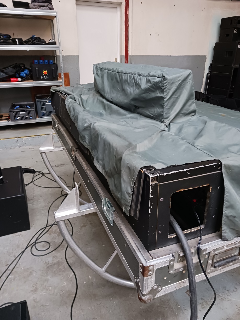 XL3 - Midas XL3 - Audiofanzine