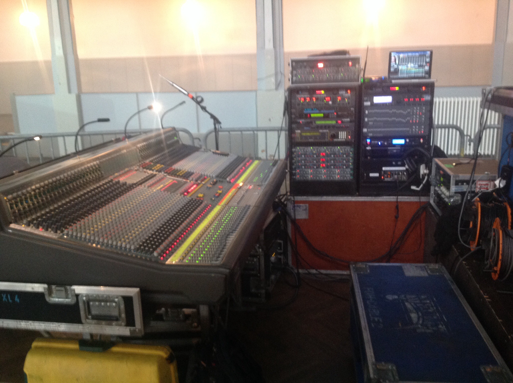 XL4 - Midas XL4 - Audiofanzine