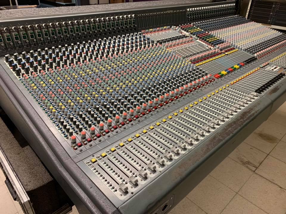 XL4 - Midas XL4 - Audiofanzine