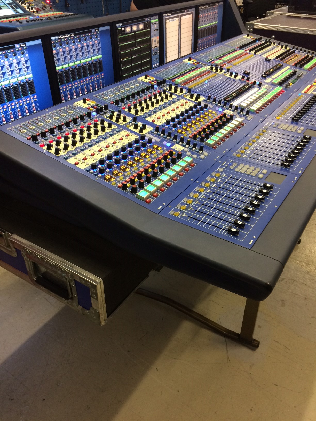 Photo Midas XL8 : Midas XL8 (61012) (#1682642) - Audiofanzine