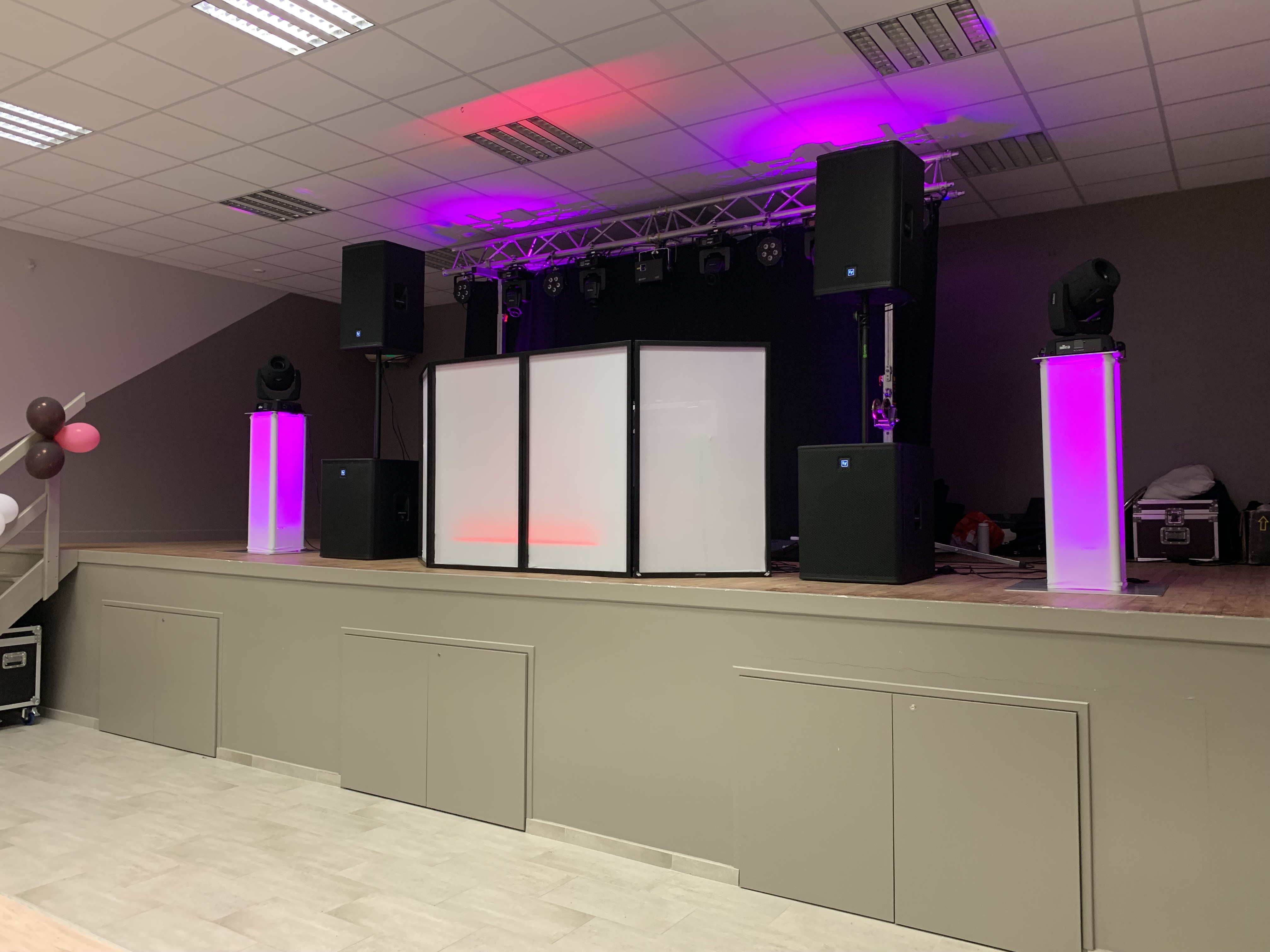 DJ Truss Alu - Mobil Truss DJ Truss Alu - Audiofanzine