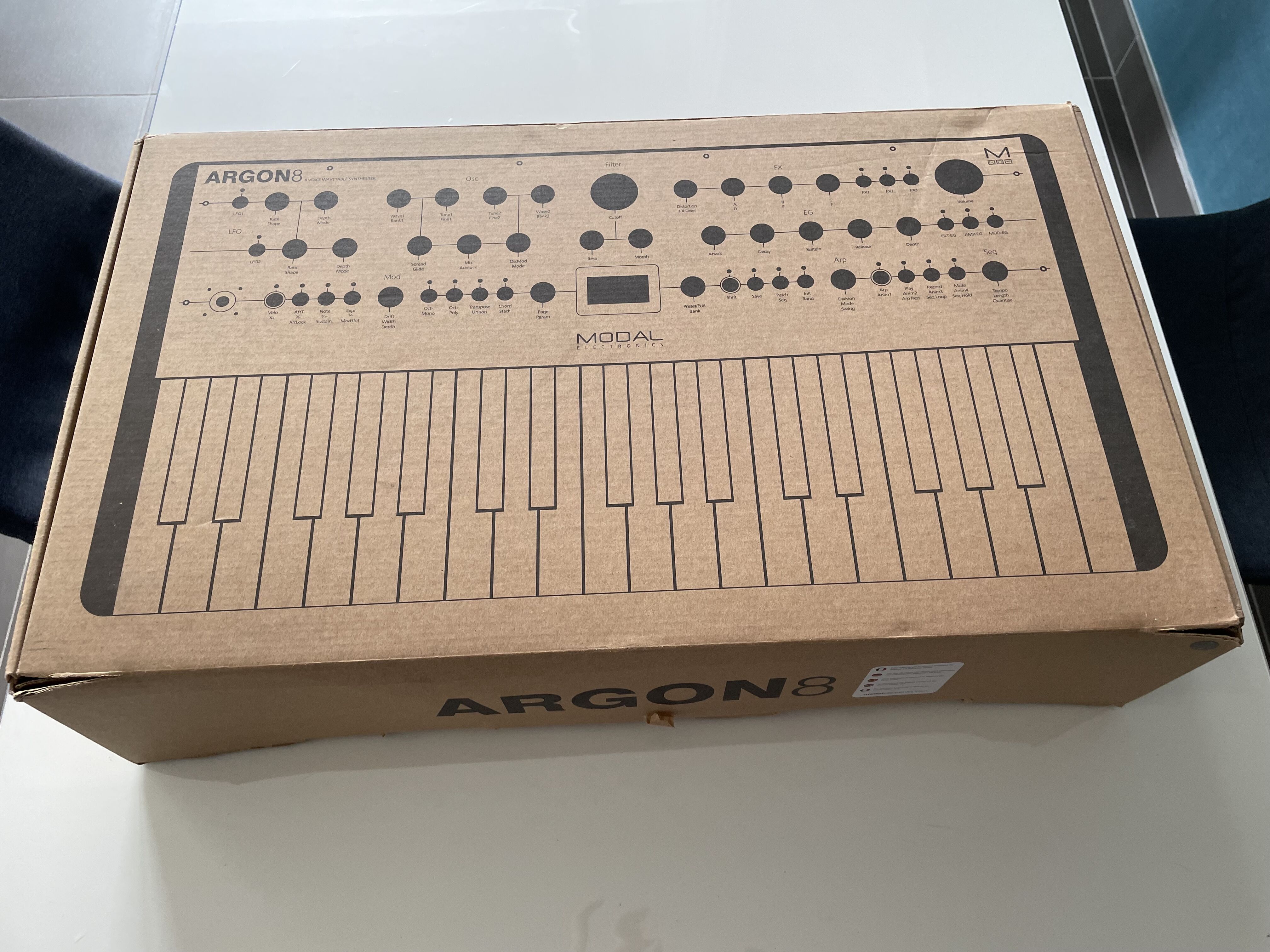 Argon8 - Modal Electronics Argon8 - Audiofanzine