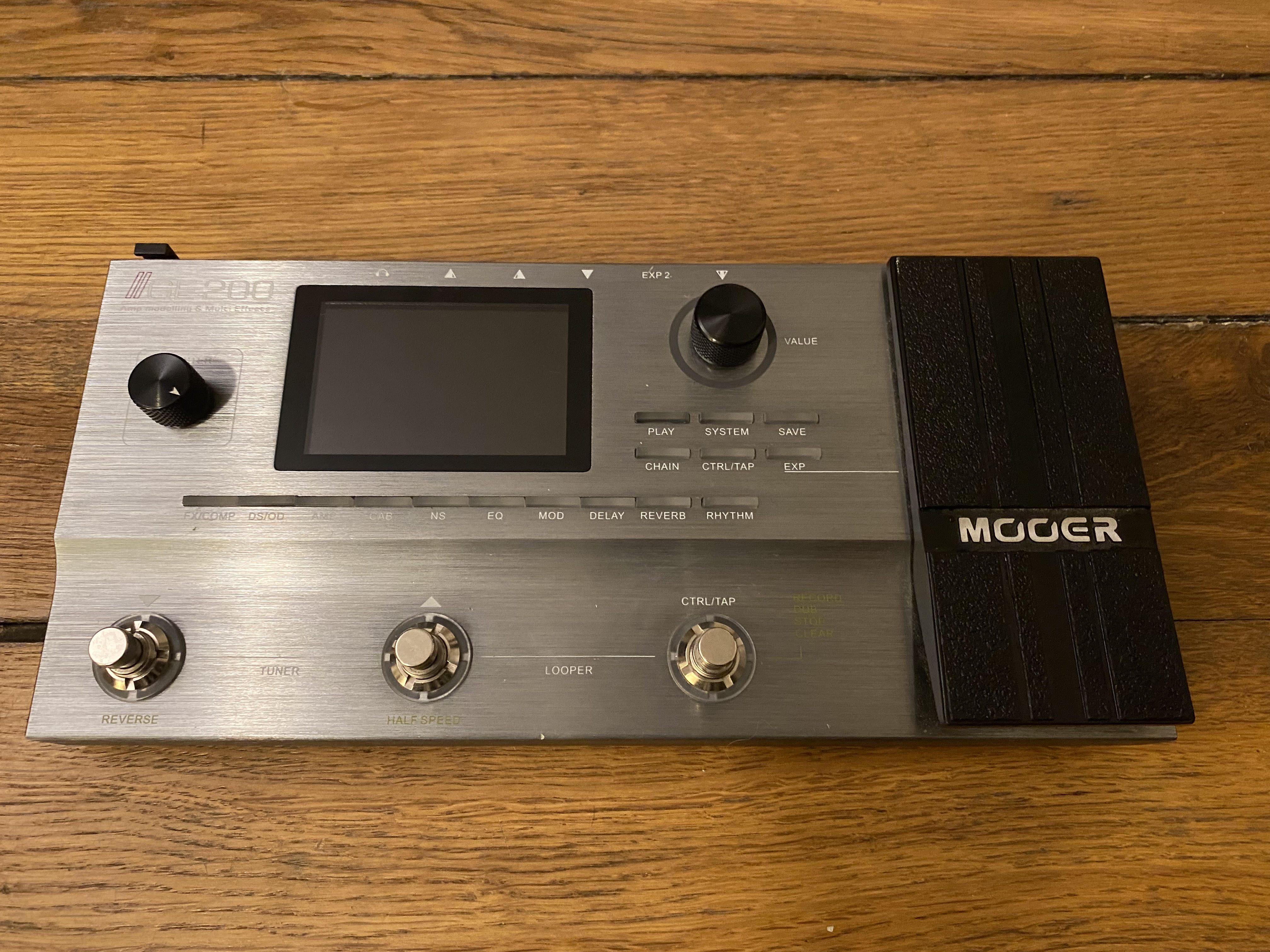 GE200 - Mooer GE200 - Audiofanzine