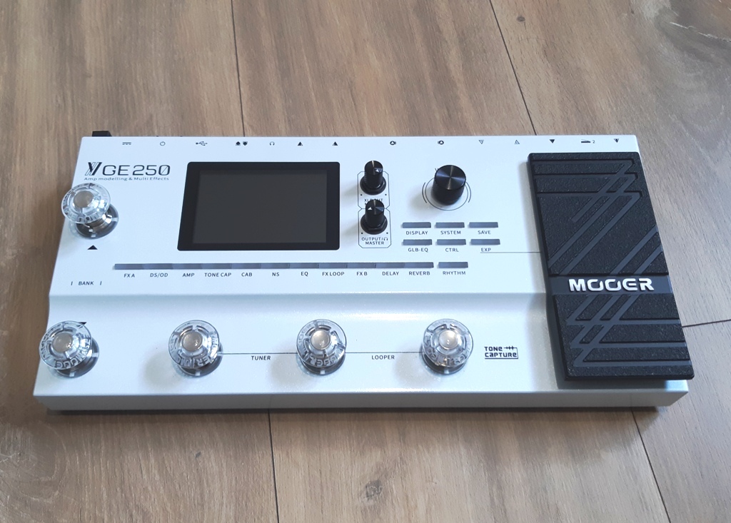 GE250 - Mooer GE250 - Audiofanzine