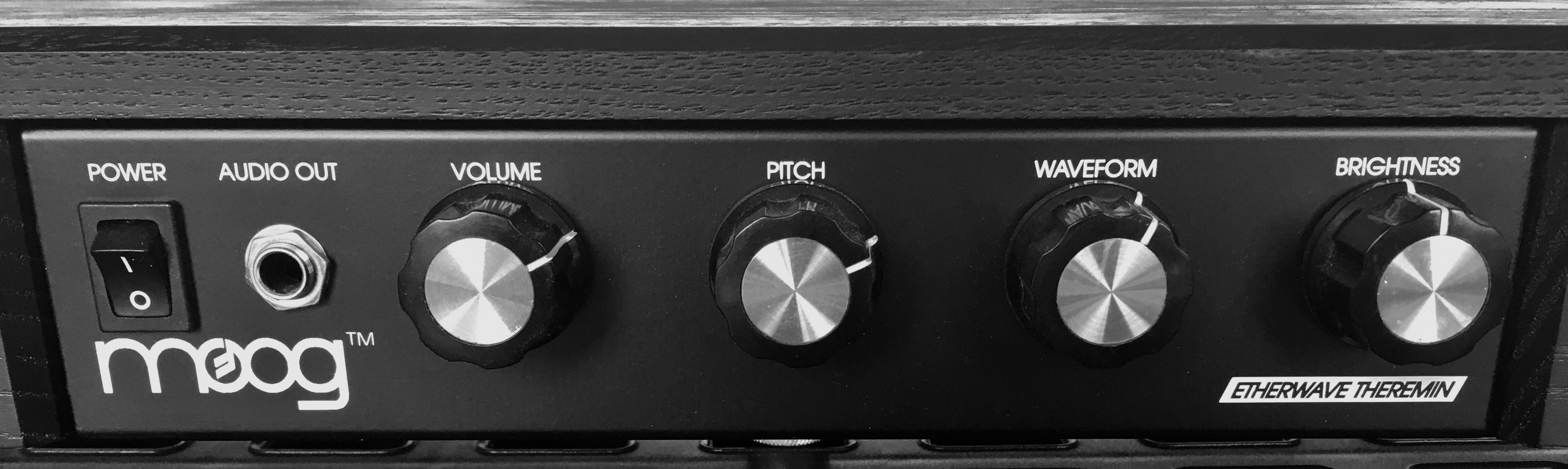 Etherwave Theremin Standard Moog Music - Audiofanzine