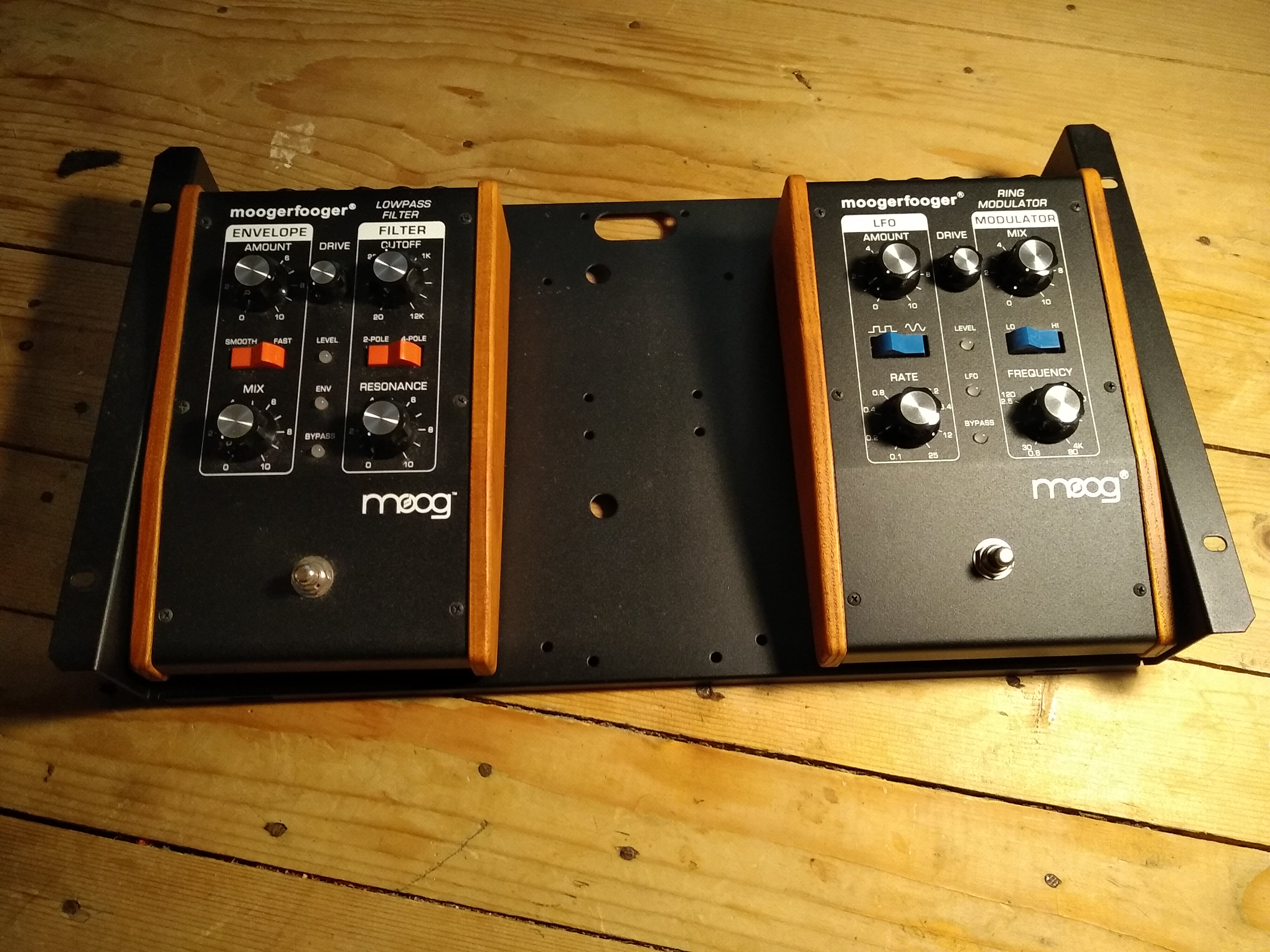 MF-101 Lowpass Filter - Moog Music MF-101 Lowpass Filter - Audiofanzine