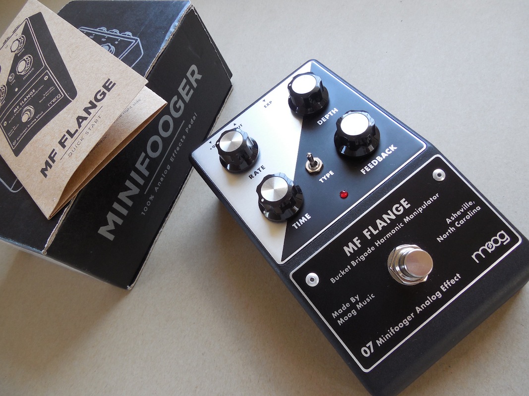 MF FLANGE - Moog Music MF Flange - Audiofanzine