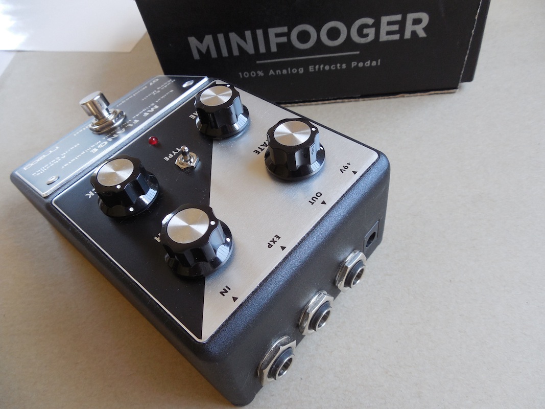 MF FLANGE - Moog Music MF Flange - Audiofanzine