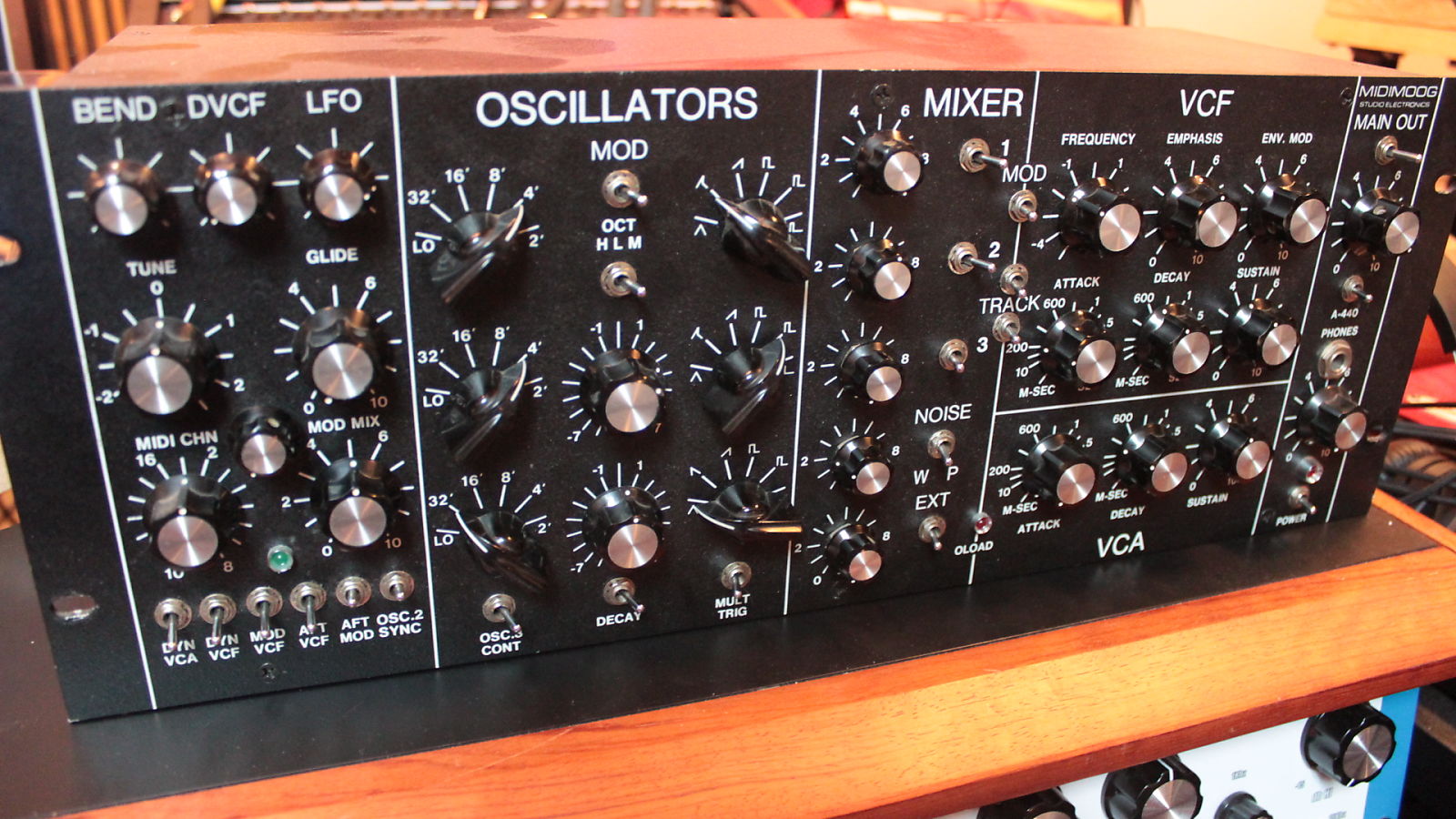 MINIMOOG - Moog Music MiniMoog - Audiofanzine