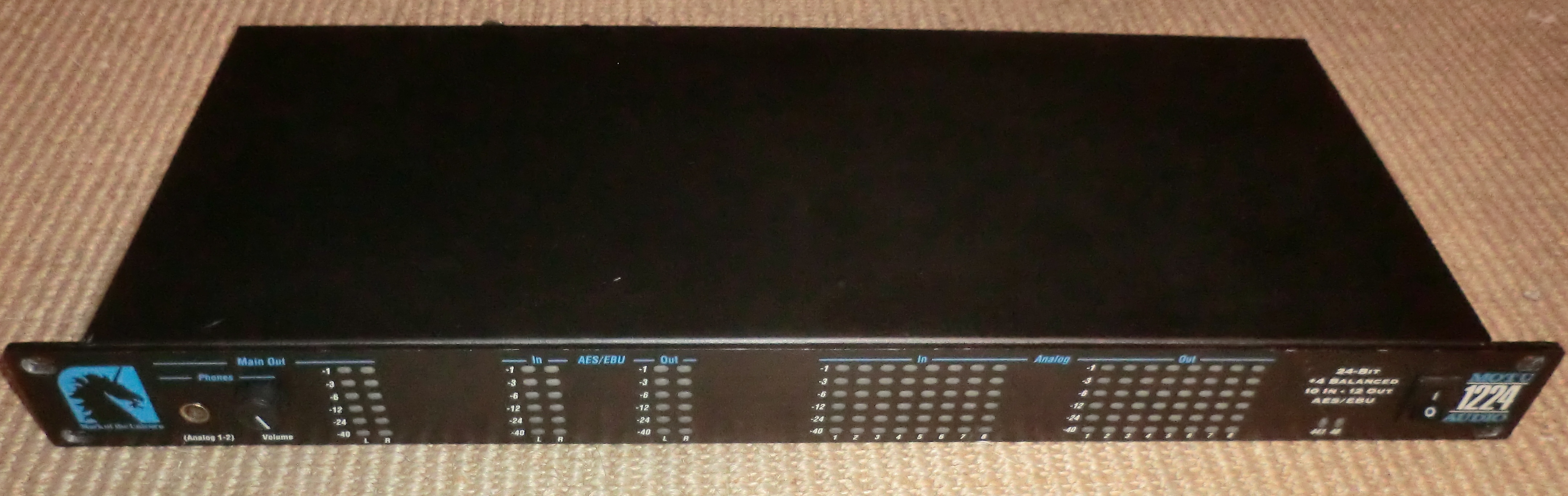 1224 - MOTU 1224 - Audiofanzine