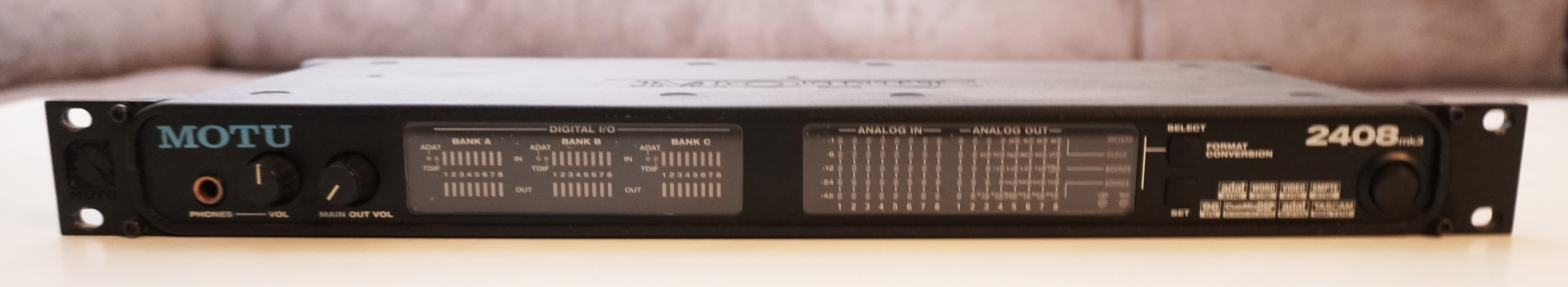 2408 Mk3 - MOTU 2408 Mk3 - Audiofanzine