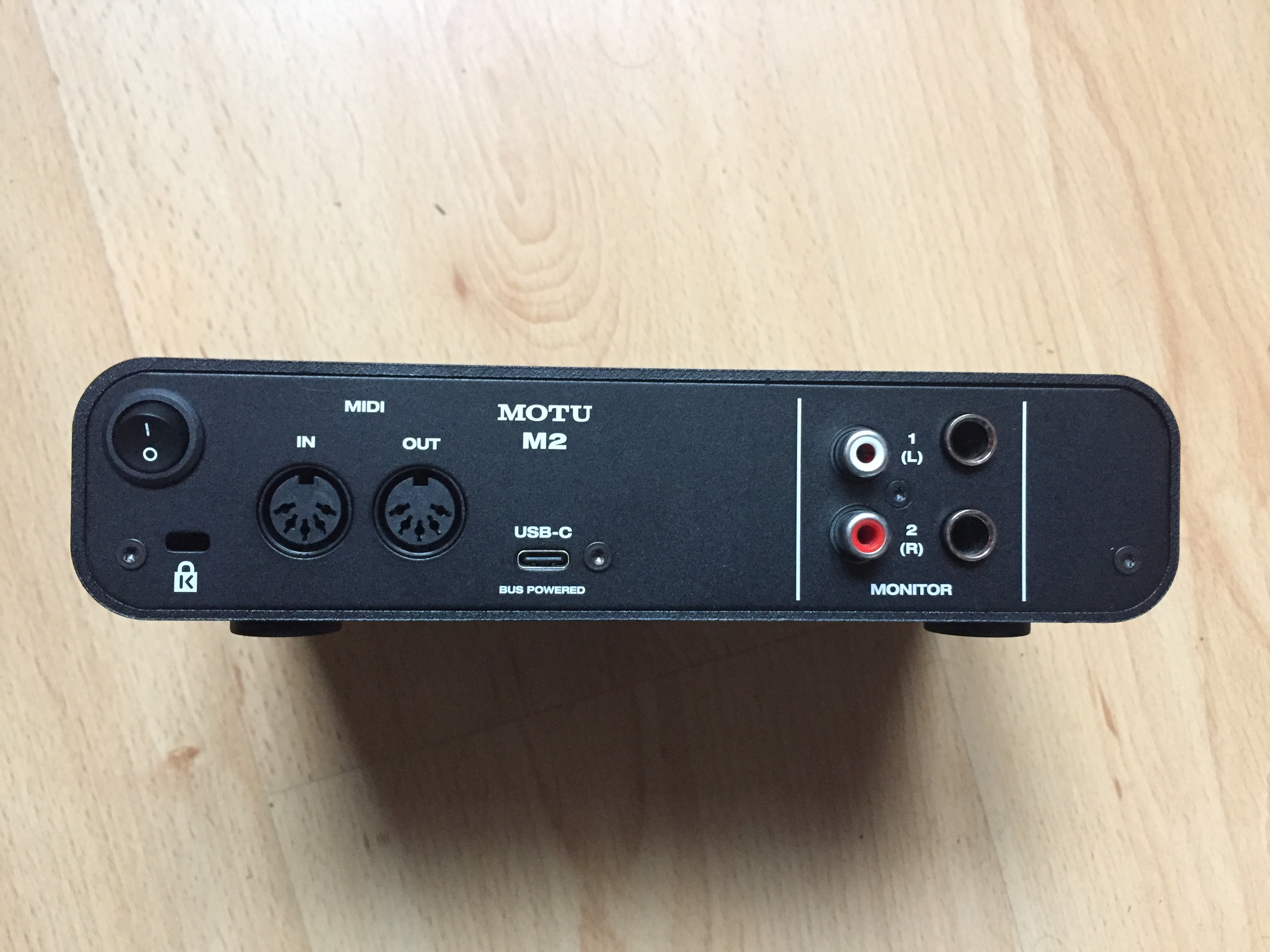 M2 - MOTU M2 - Audiofanzine