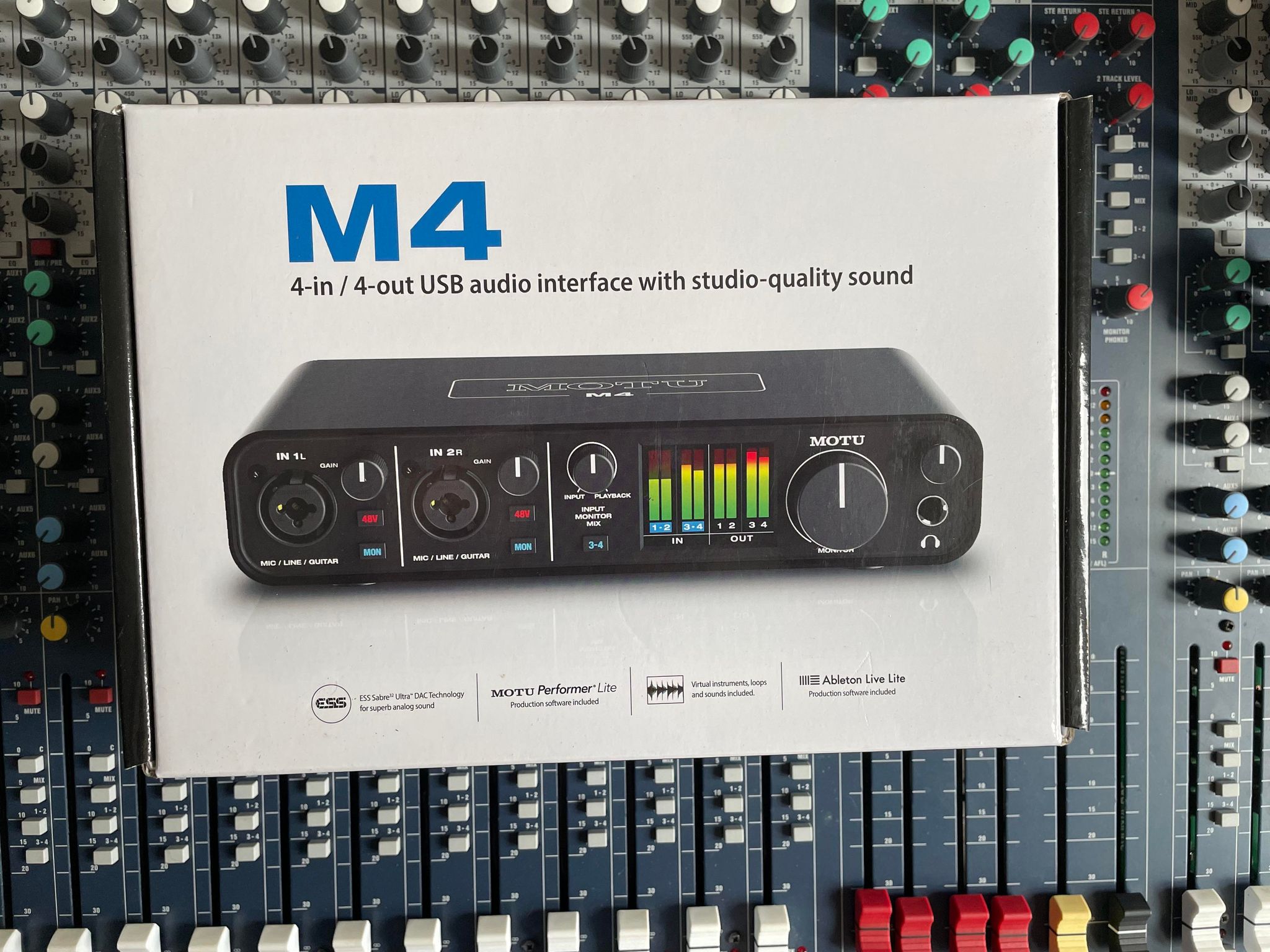 M4 - MOTU M4 - Audiofanzine