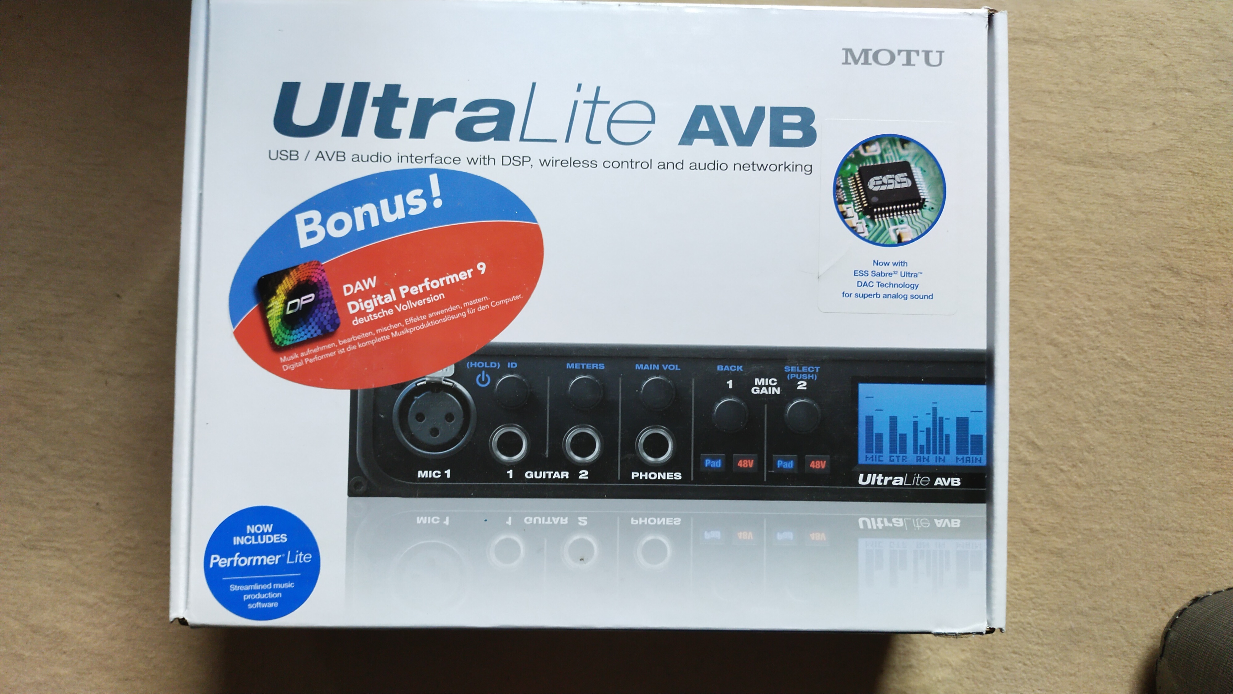 UltraLite AVB - MOTU UltraLite AVB - Audiofanzine