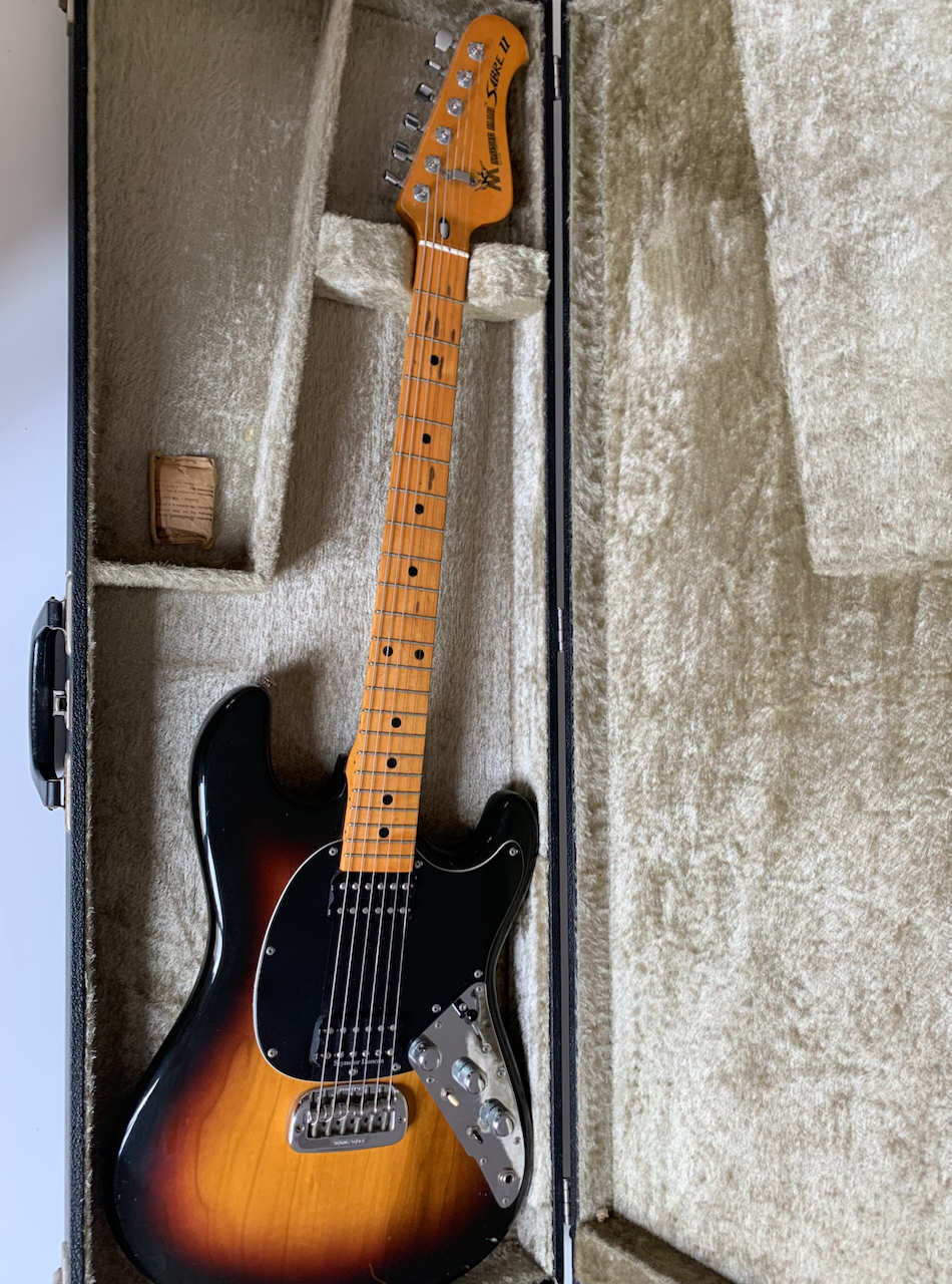 Sabre II - Music Man Sabre II - Audiofanzine