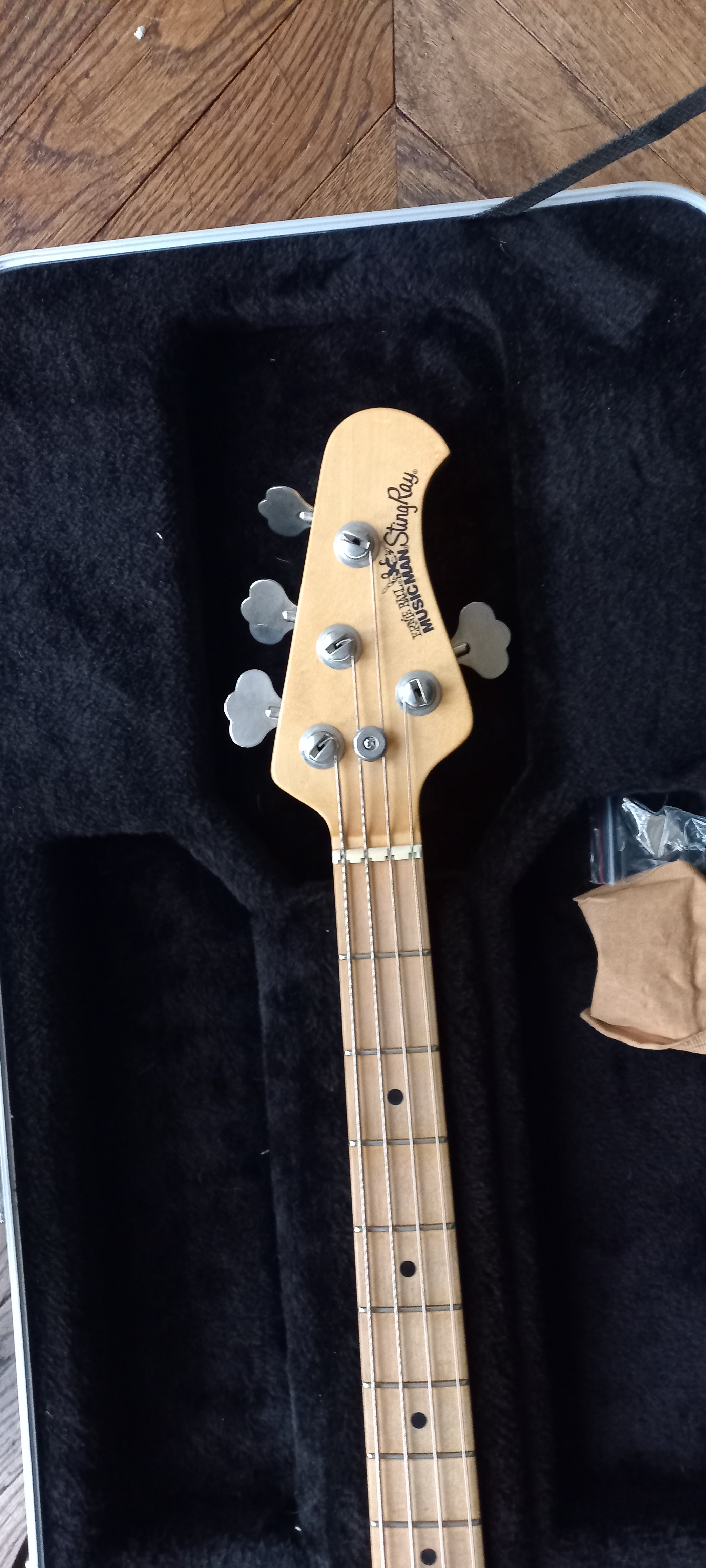 StingRay 4 HH - Music Man StingRay 4 HH - Audiofanzine