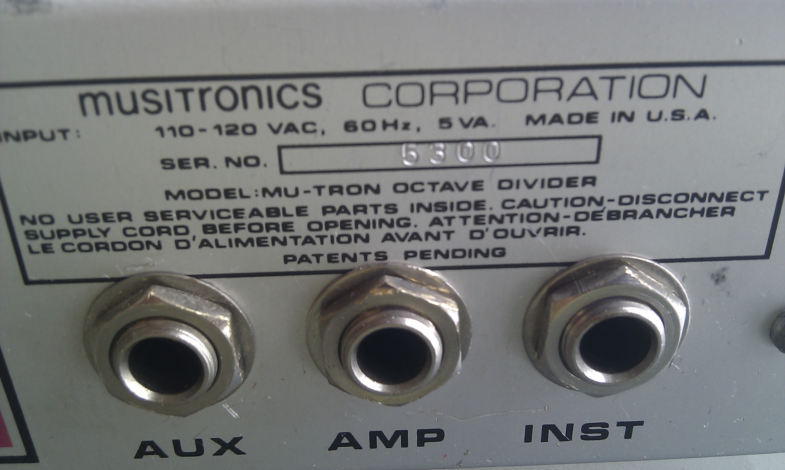 Mu-Tron Octave Divider Musitronics Corp. - Audiofanzine