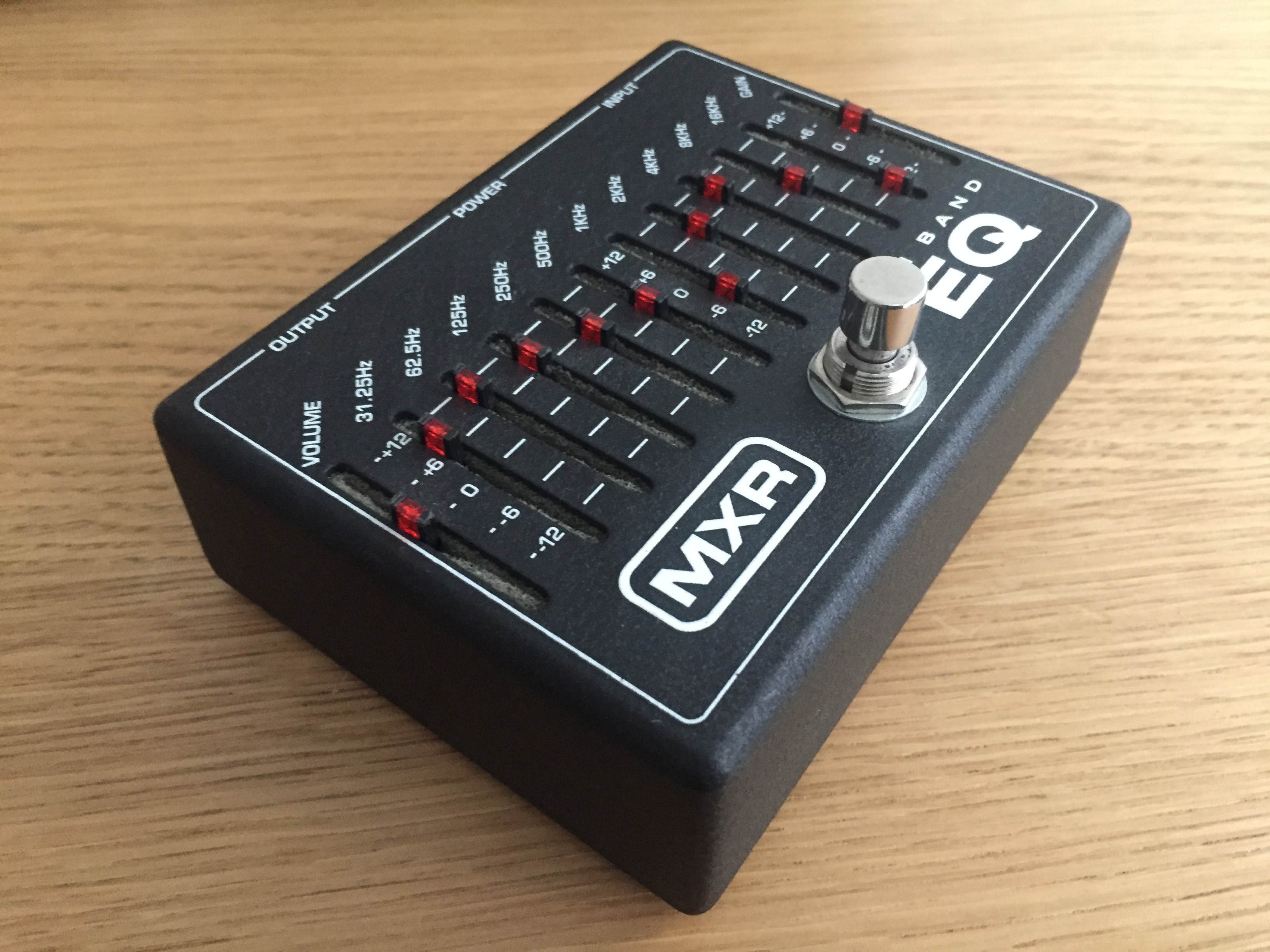 KFK1 Ten Band Equalizer - MXR KFK1 Ten Band Equalizer - Audiofanzine