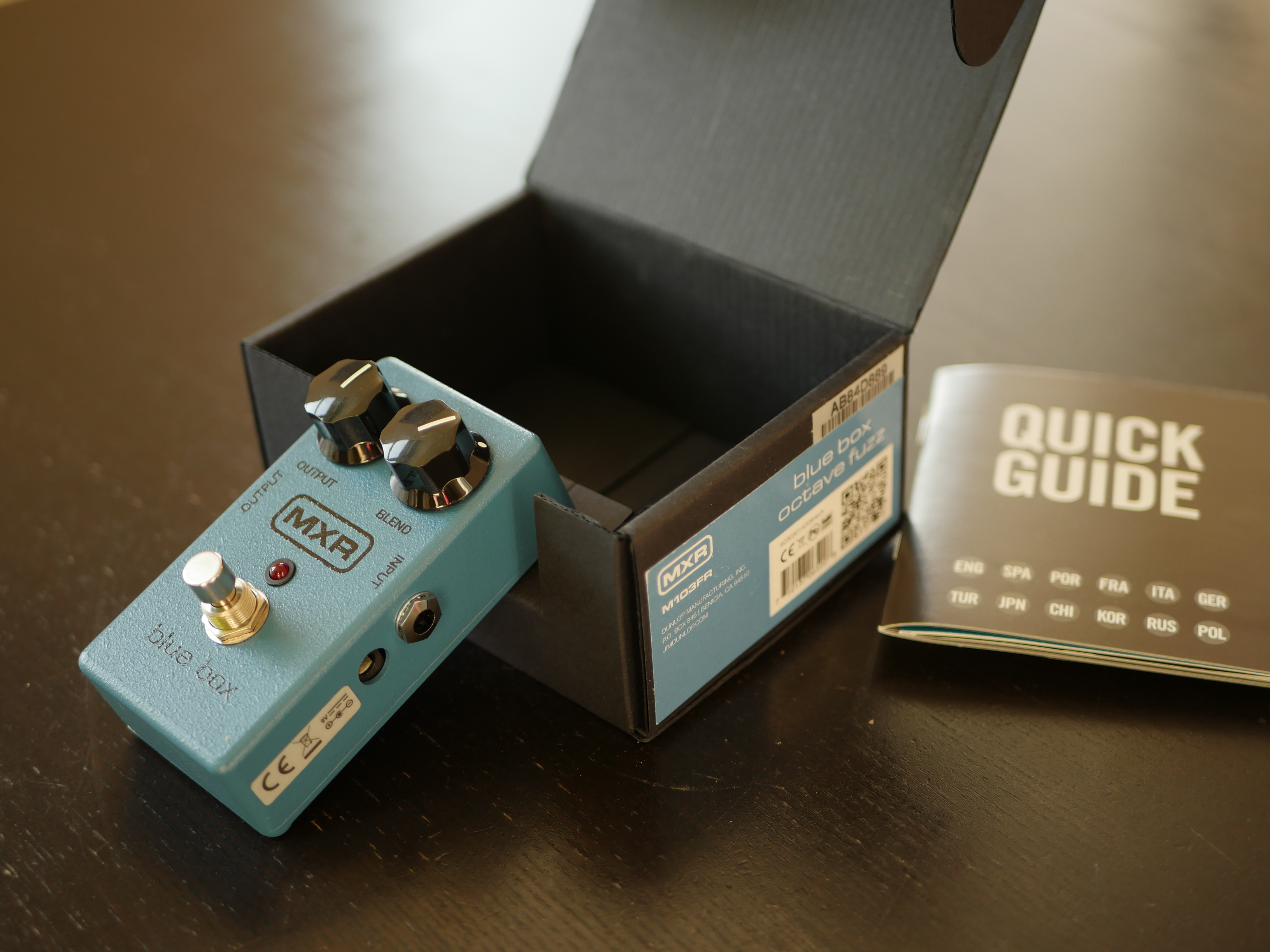 M103 BLUE BOX OCTAVE FUZZ - MXR M103 Blue Box Octave Fuzz - Audiofanzine