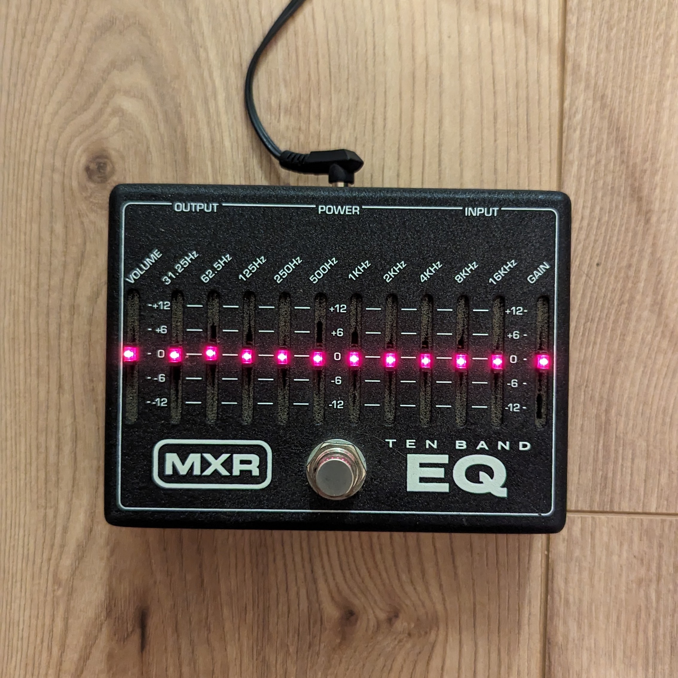 M108 10-Band Graphic EQ - MXR M108 10-Band Graphic EQ - Audiofanzine