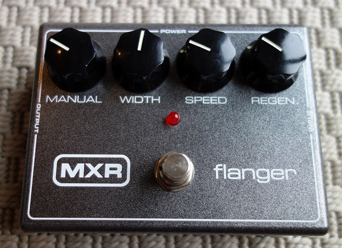 M117R FLANGER - MXR M117R Flanger - Audiofanzine