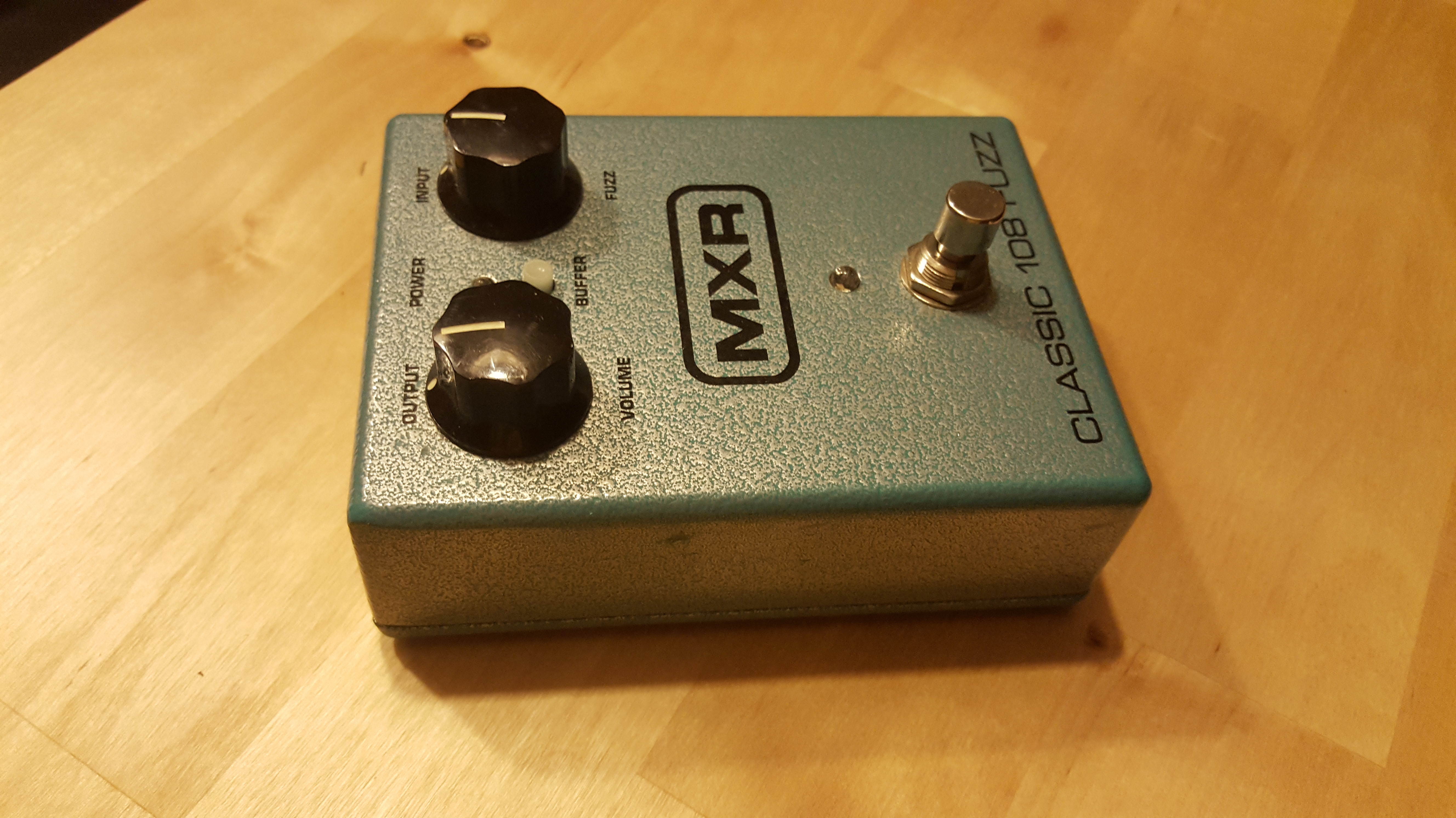 M173 CLASSIC 108 FUZZ - MXR M173 Classic 108 Fuzz - Audiofanzine