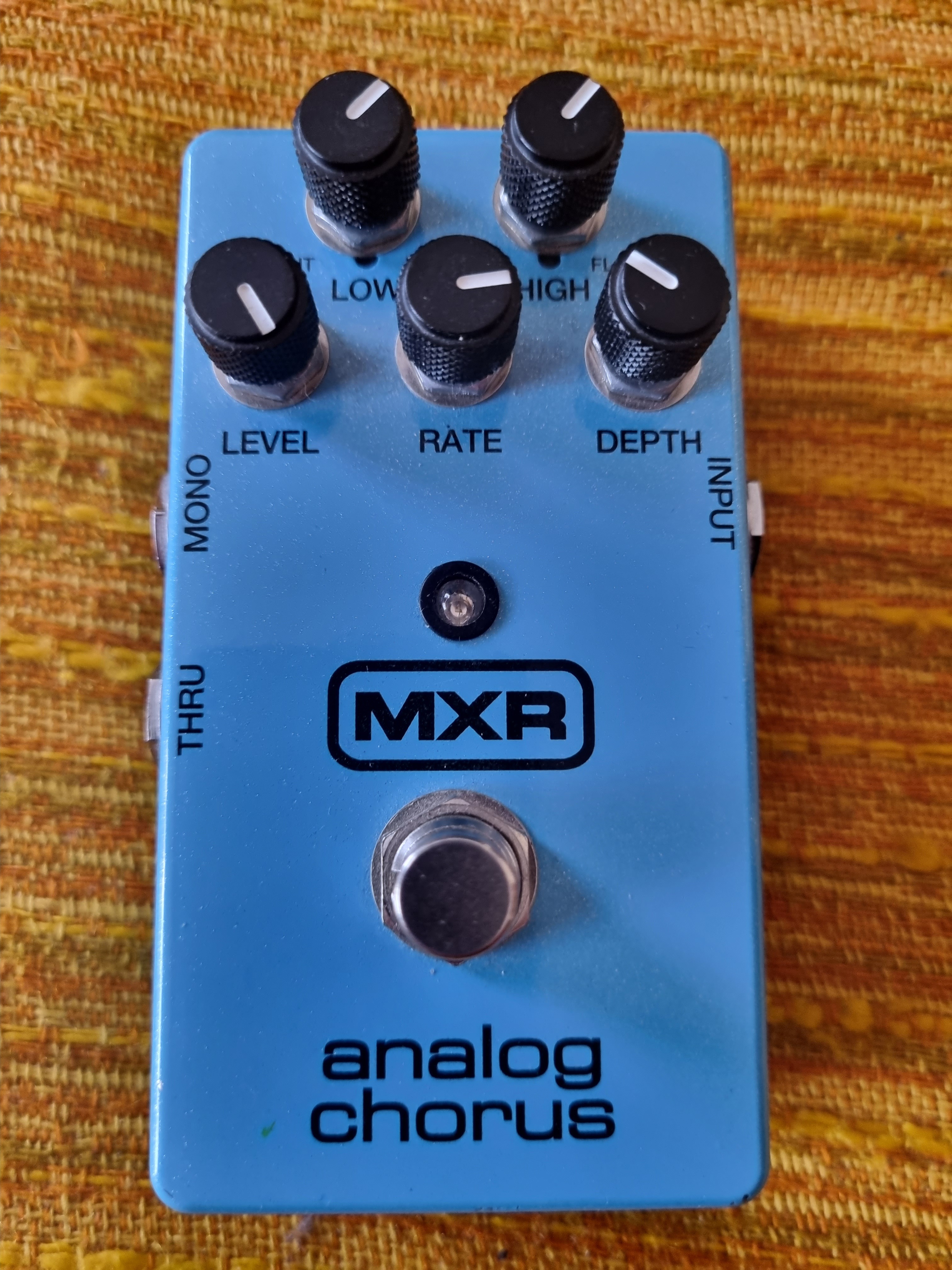 M234 Analog Chorus - MXR M234 Analog Chorus - Audiofanzine