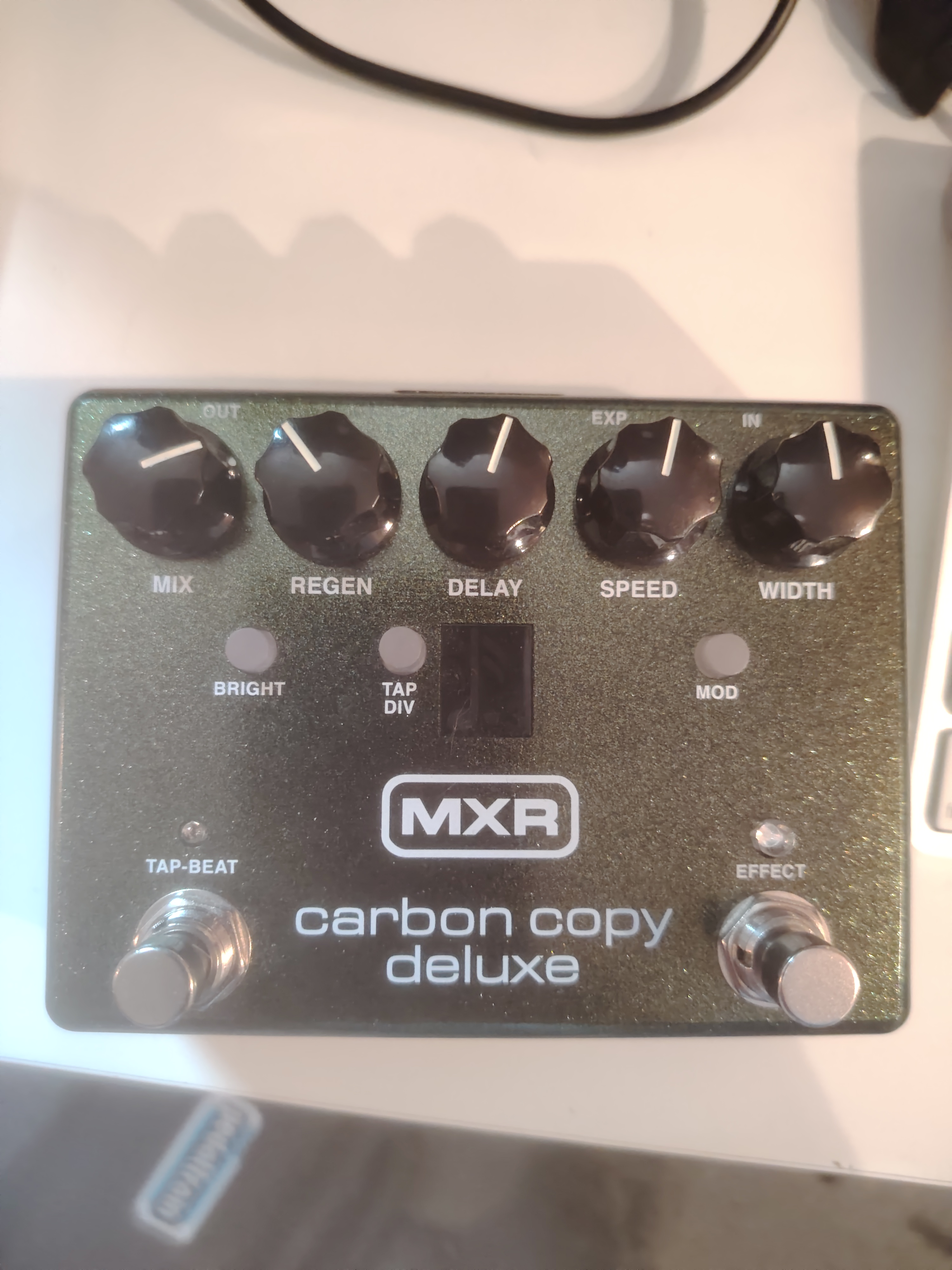 Carbon Copy Cast Carbon Copy Deluxe Manual At James Oneill Blog Delay Pedal
