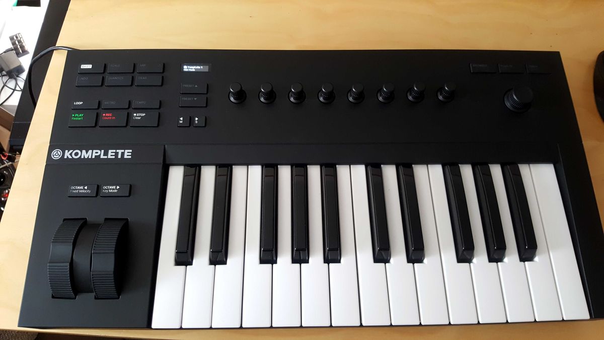 Komplete Kontrol A25 - Native Instruments Komplete Kontrol A25 ...