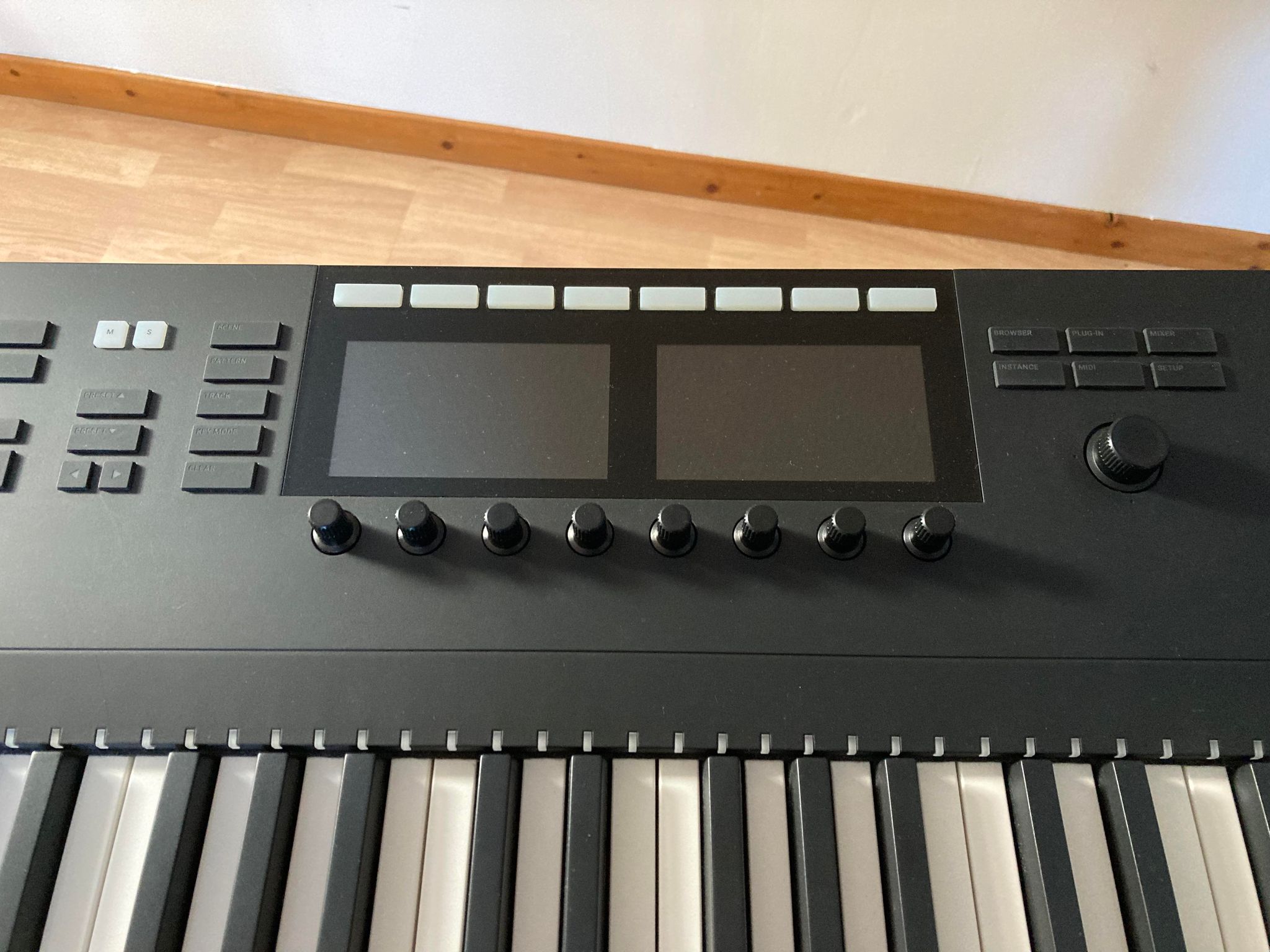 Komplete Kontrol S88 mk2 Native Instruments - Audiofanzine