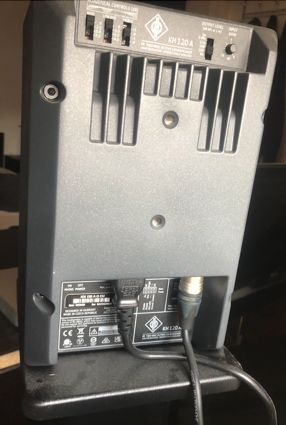 KH 120 A - Neumann KH 120 A - Audiofanzine